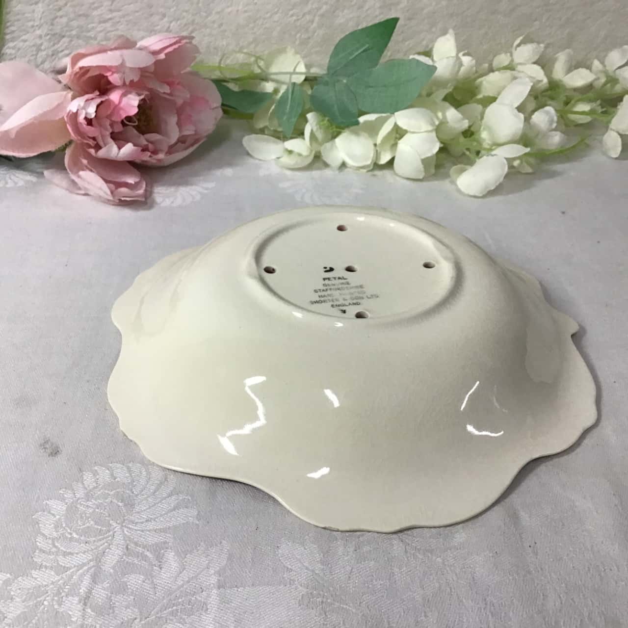 Vintage Petal Genuine Staffordshire Hand Painted Pink / Blue Leaf Shape ...