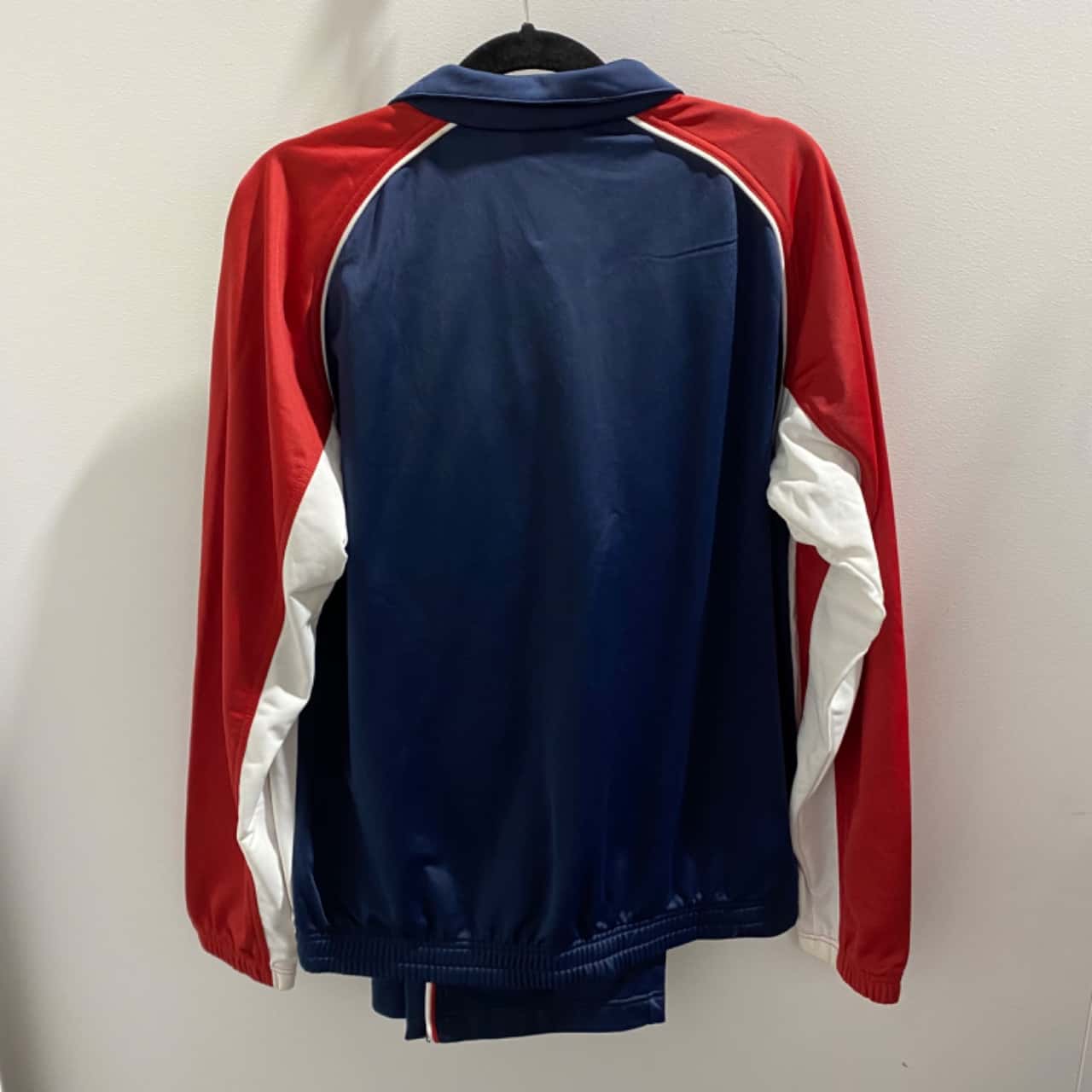 BNWT Nike Mens Size L Navy Blue Track Suit 2 piece(s)