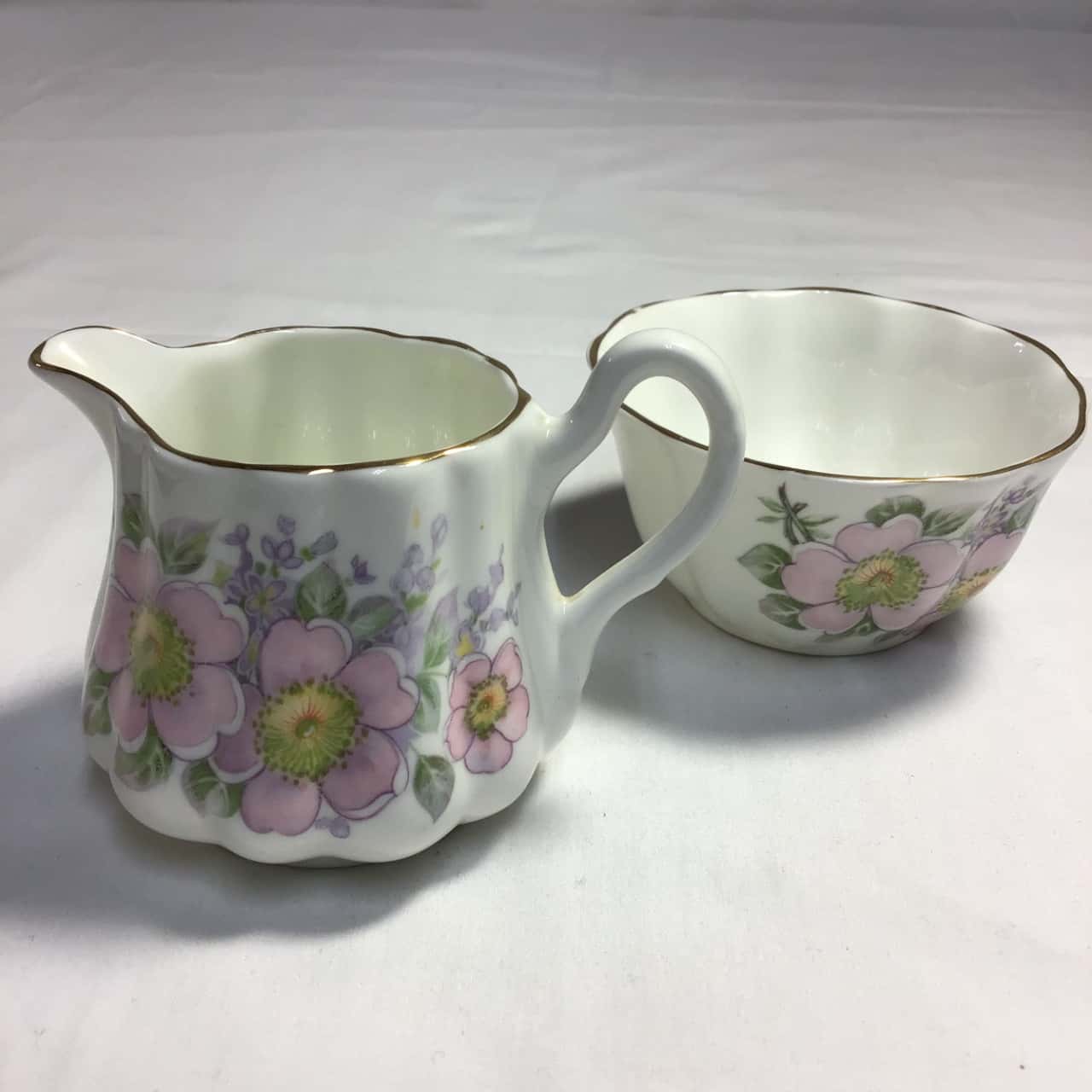 “Reduced” Royal Tara miniature, sugar and creamer, Blossom collection ...