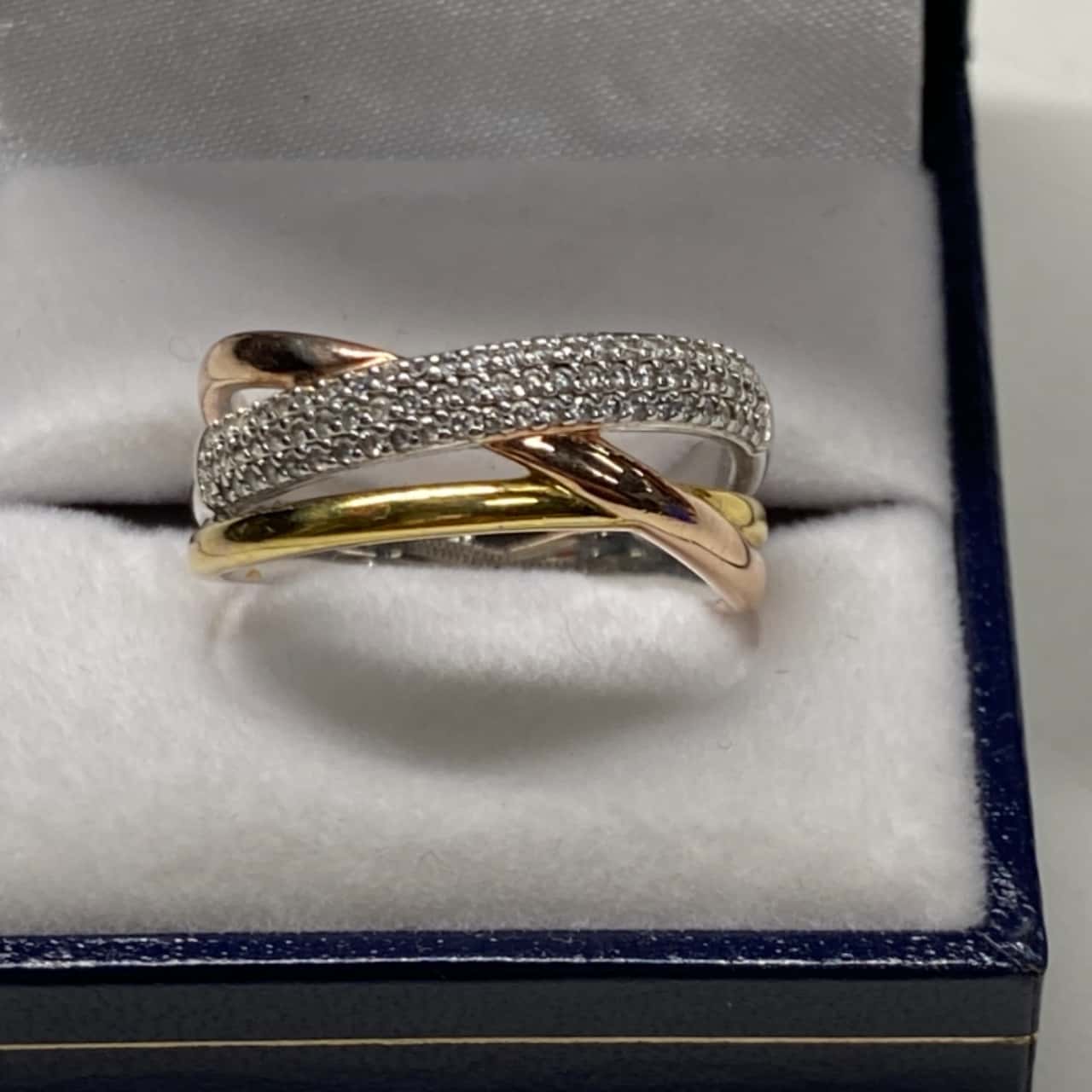 Sterling silver 2 tone ring with cubic zirconia (s)