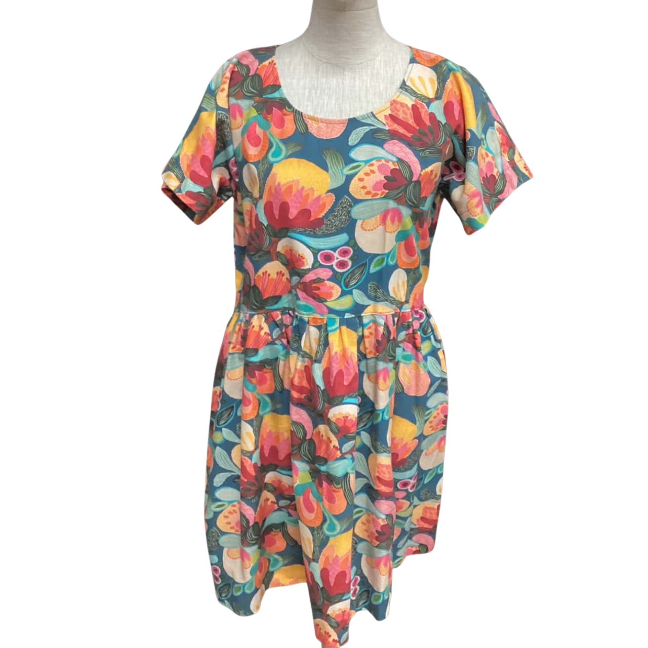 Not Too Shabby Markets Size 14 Mini / Short Sleeve Dress Floral ...