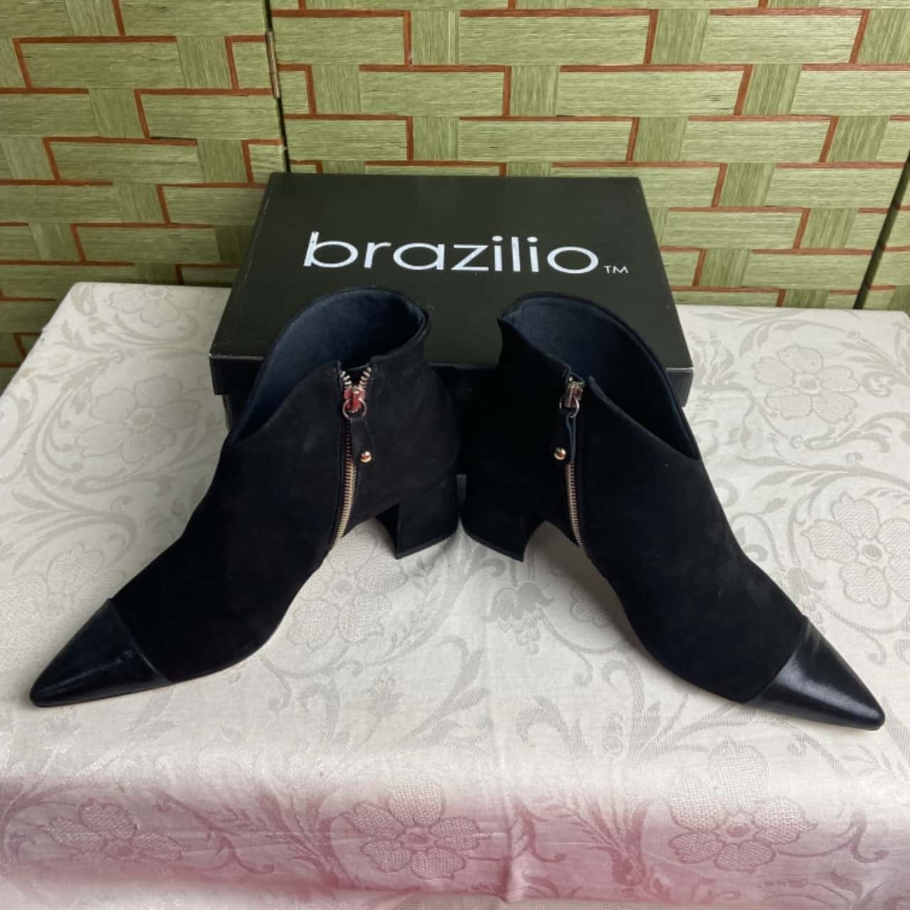 Brazilio heeled black ankle boots Size 8