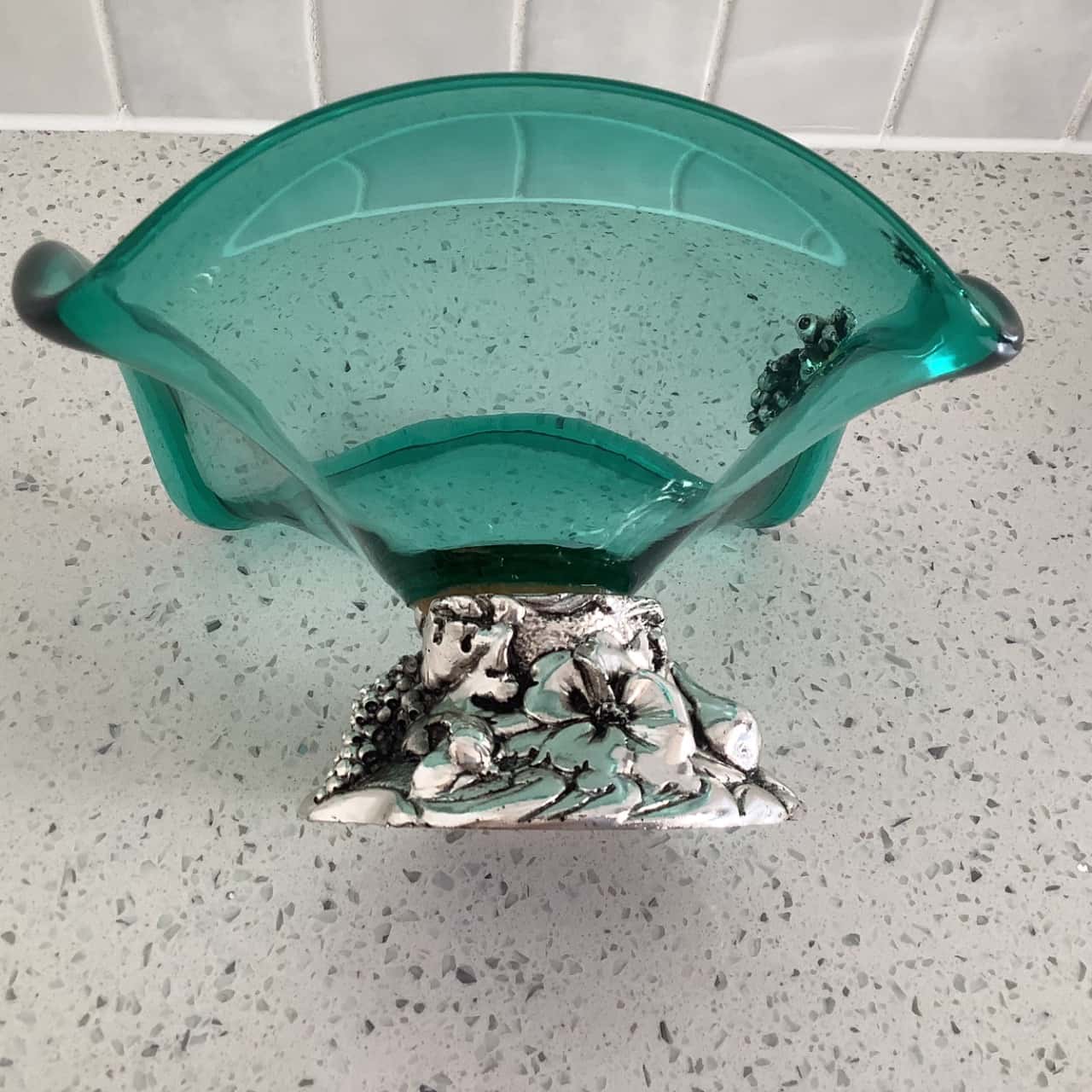 Creazioni Artistiche. Robean. 925 Silver Pedestal Green Glass Bowl. (s)