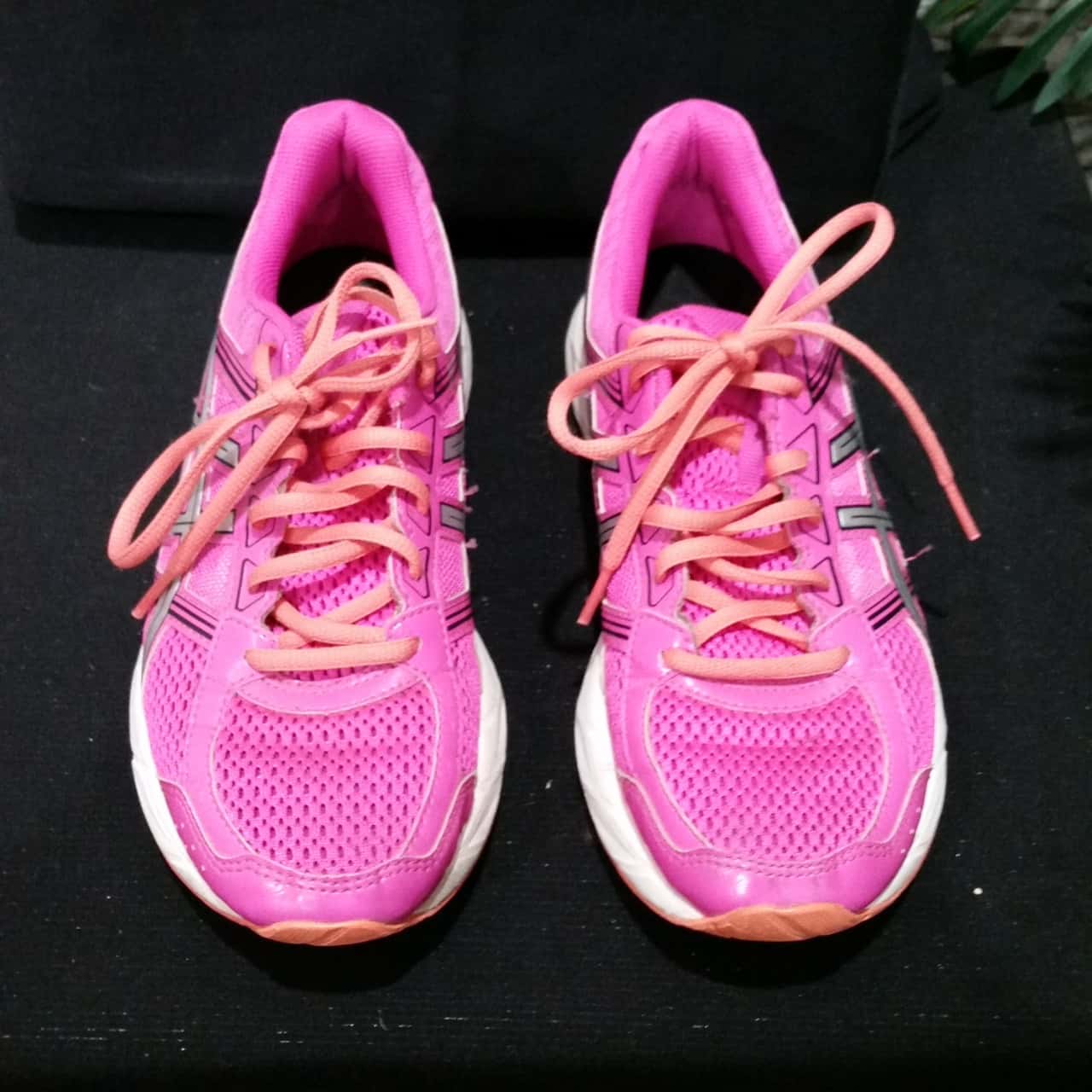 Asics Womens Size 7.5 Pink shoe(s)