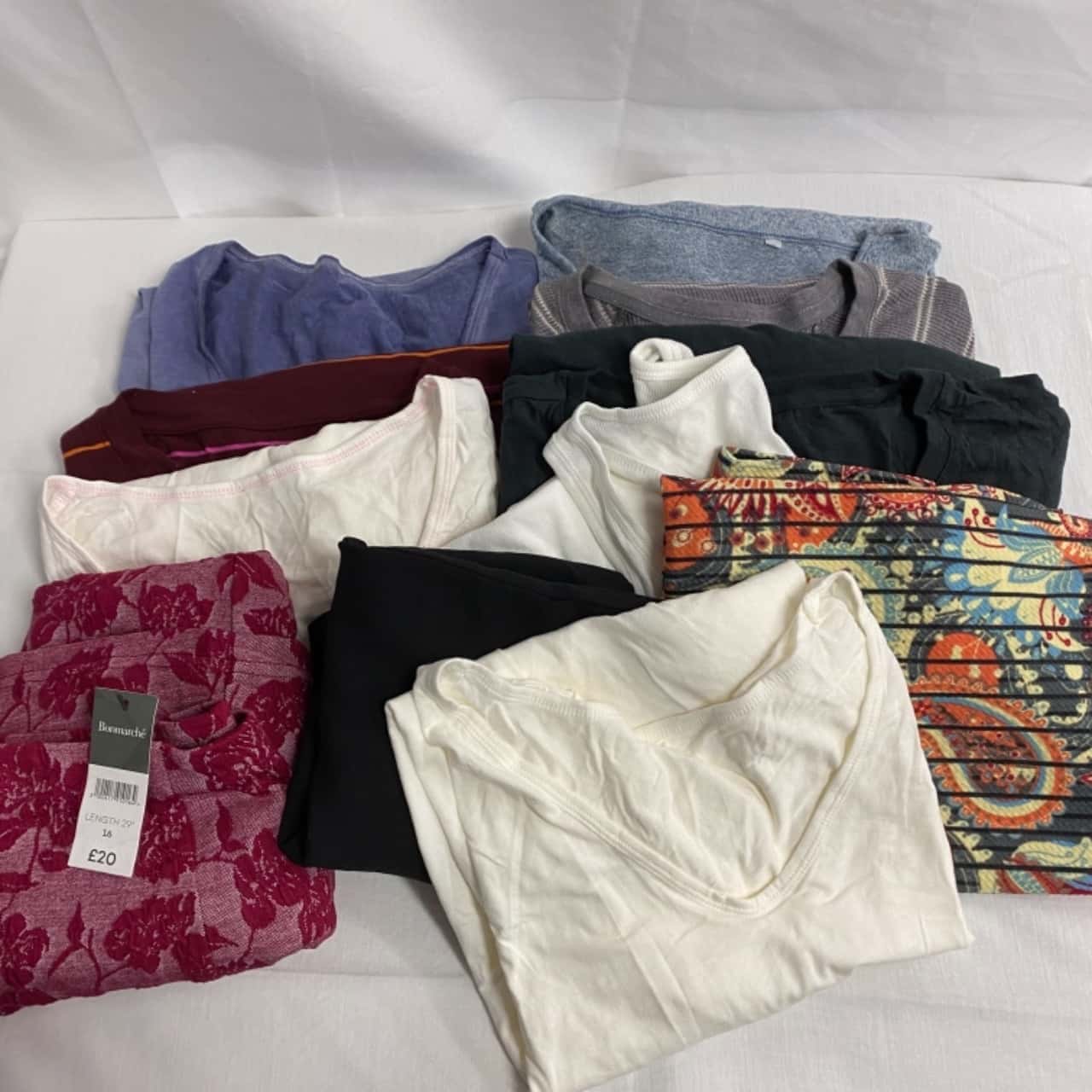 Womens Mystery Clothing Bundle- size 8/10 brand new(s)