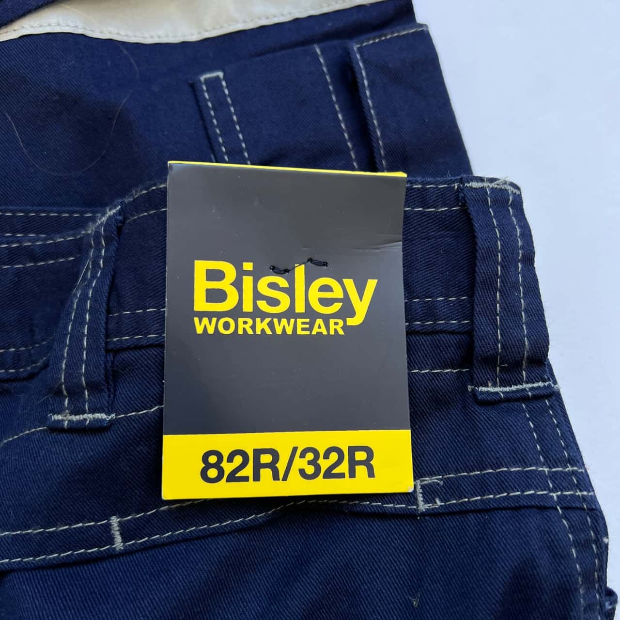 BNWT Bisley Mens Size 32R Taped Cool Vented Lightweight Cargo Pants Navy Blue