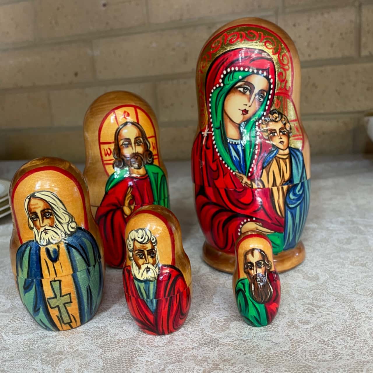 Babushka Wooden Dolls Virgin Mary Jesus Christ Russian Nesting Dolls(s ...