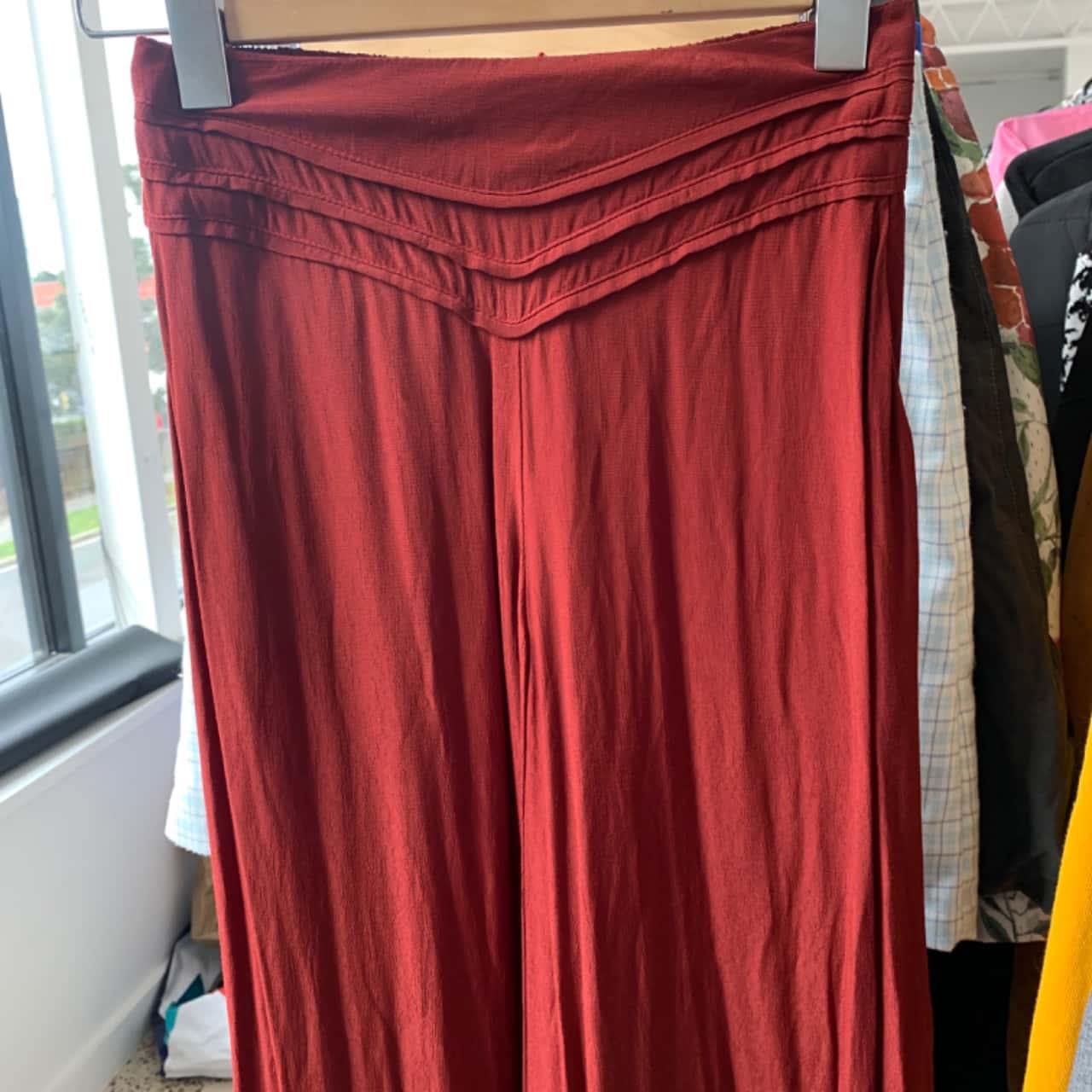 Kivari Size 8 Cherry Red Boho Pants(s)