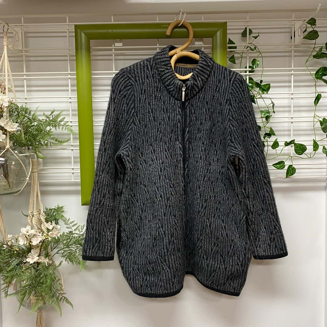 Possumdown Womens Possum Merino Cardigan Black / Grey Size L (s)