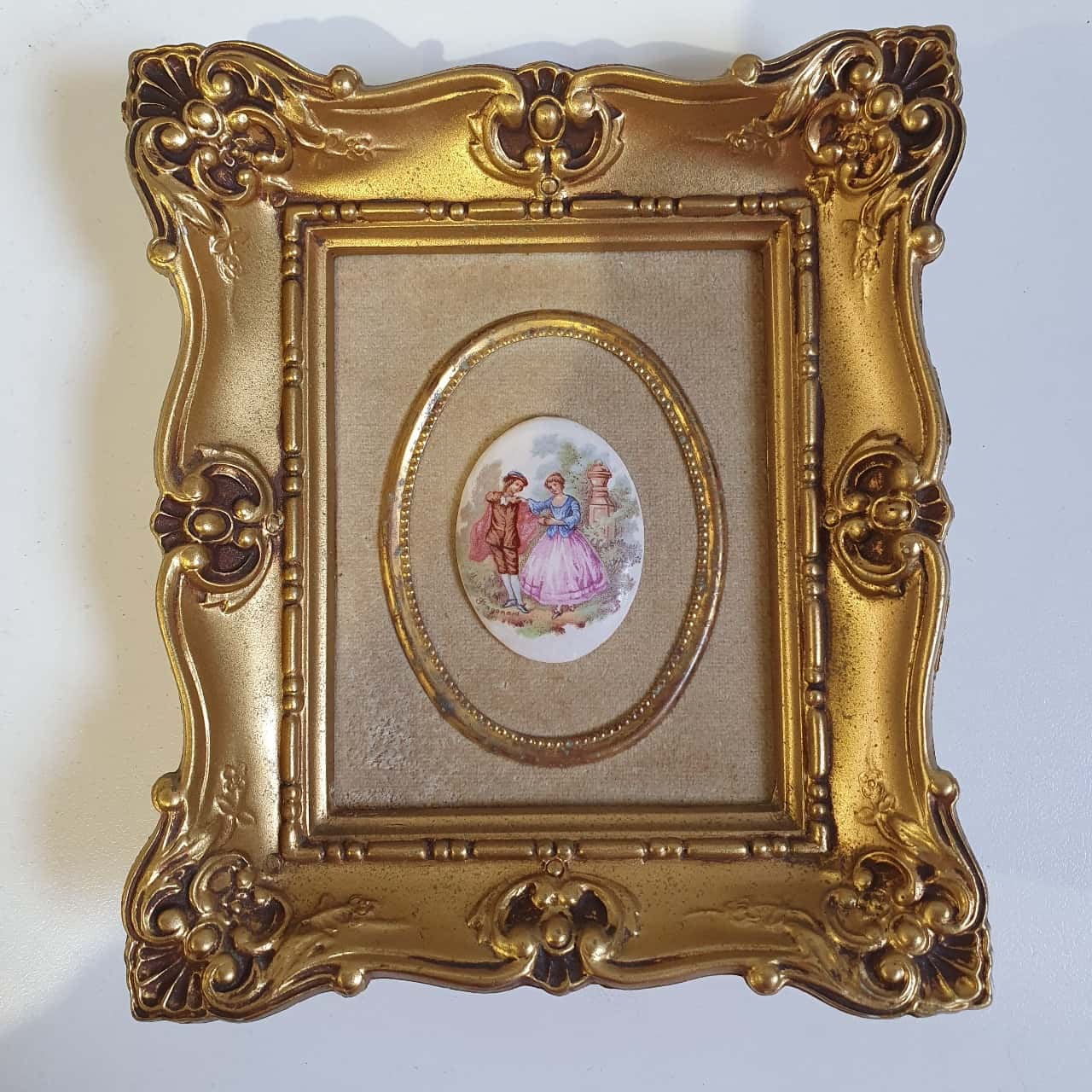 Vintage Framed Miniature CAMEO Porcelain on Velour.(s)