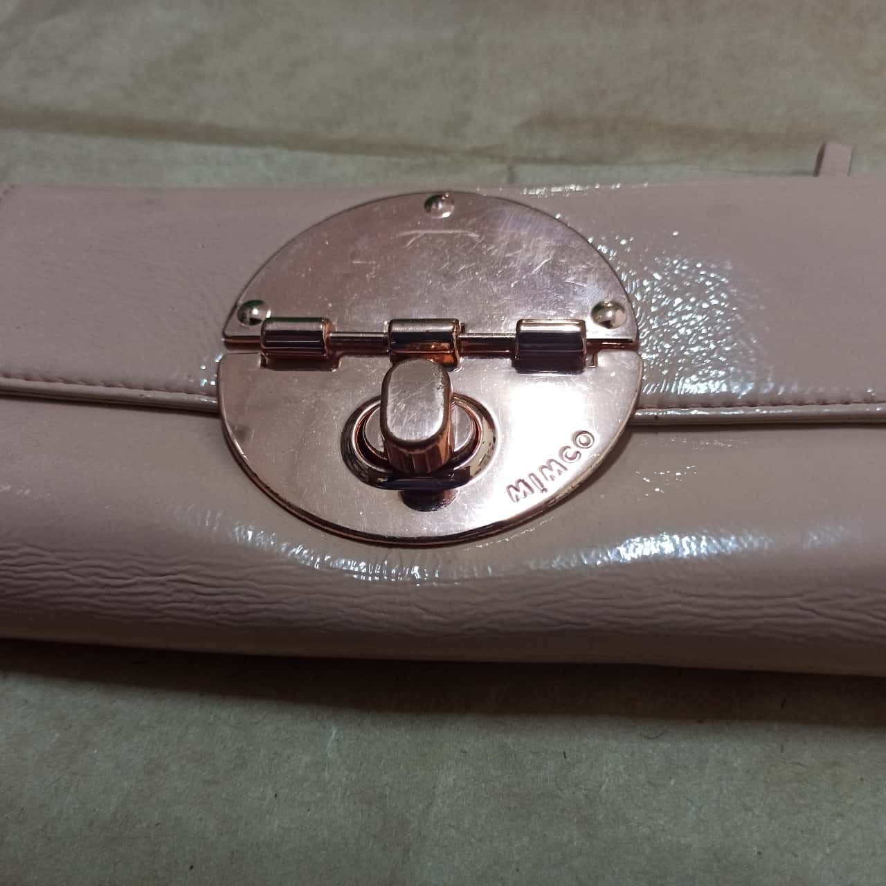 Mimco Womens Pink Patent Leather Rose Gold Turn lock Folding purse wallet
