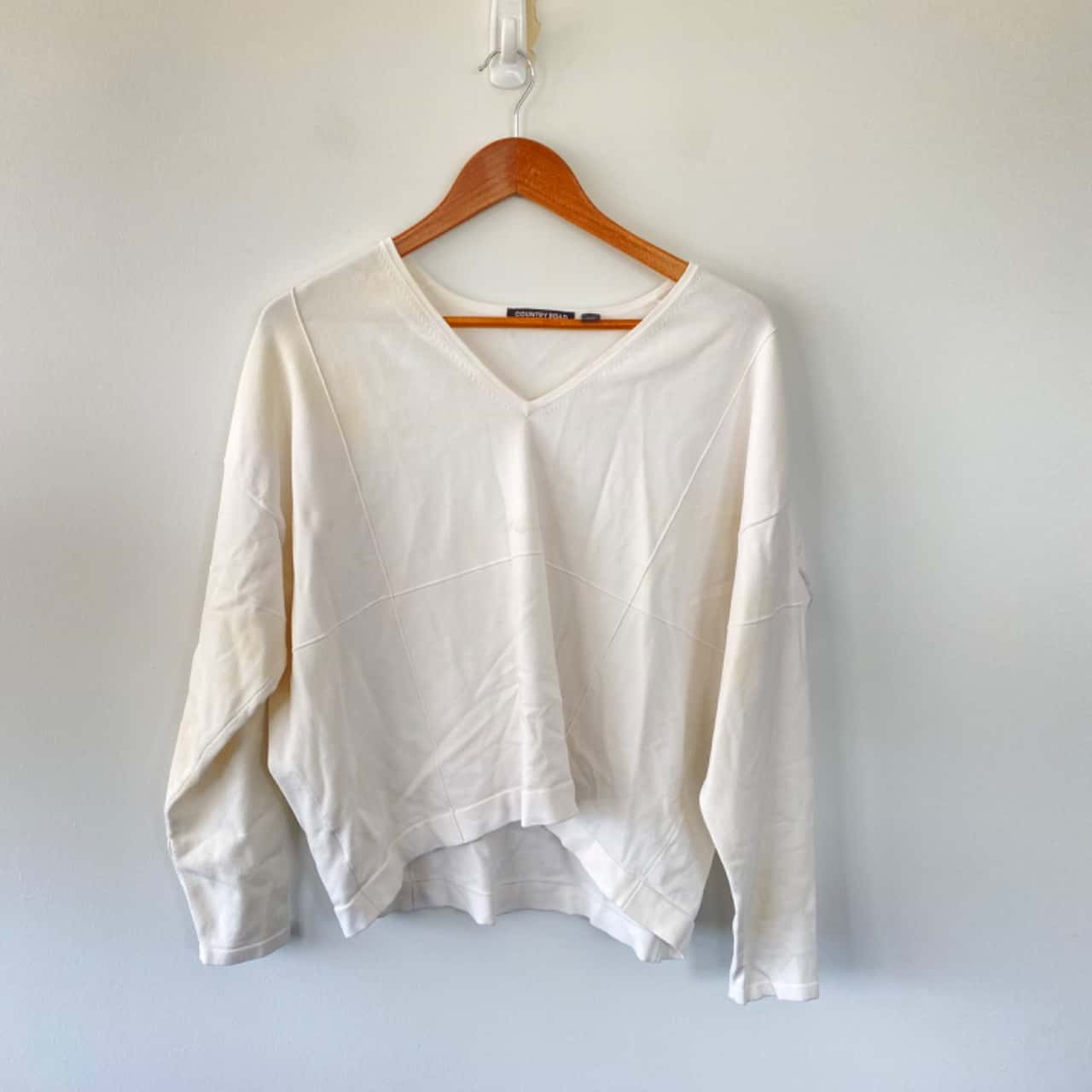 Country Road White V Neck Jumper Size XXS