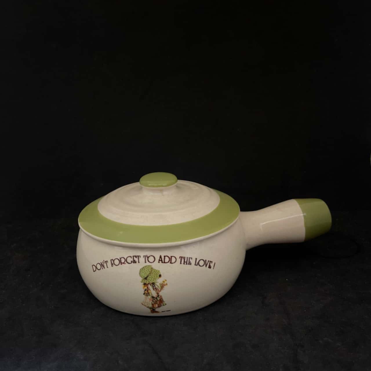 Holly Hobby, cream, and green bowl with lid (b16)(s)