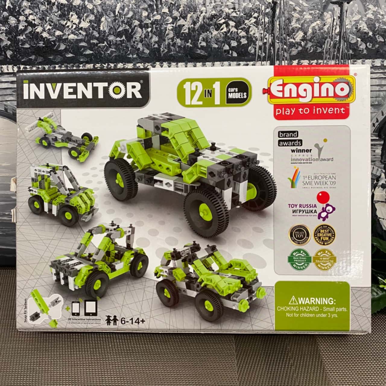 Inventor 12 in 1 car models (Green)