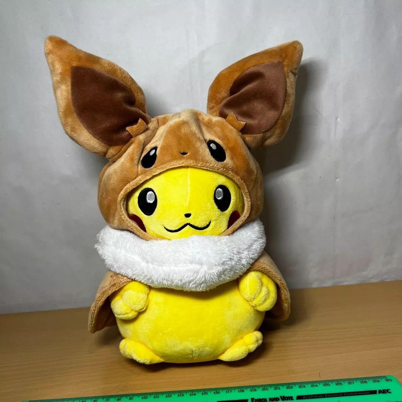 Pokémon Pikachu & Eevee Cape Push (s)