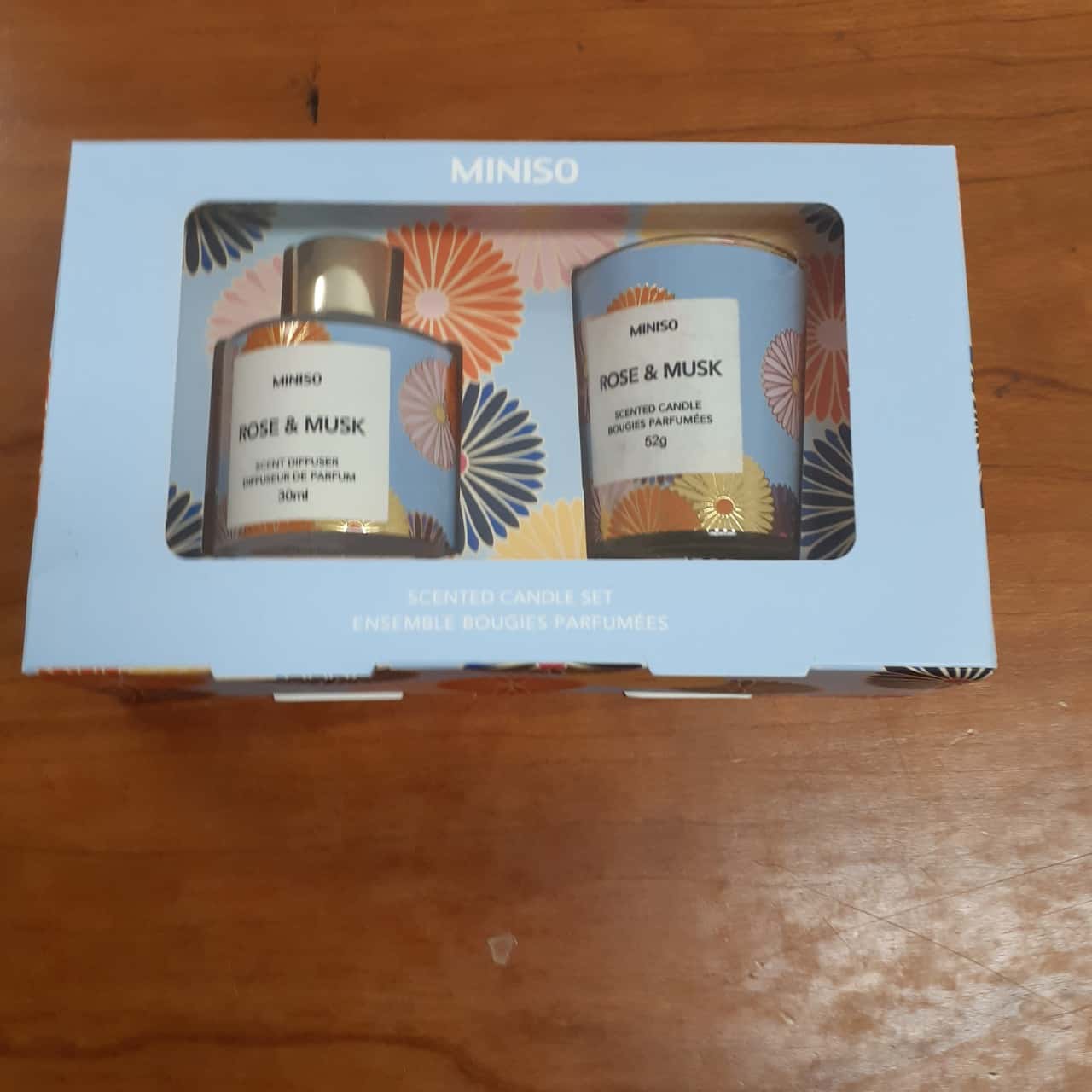 Miniso Rose & Musk Candle & Diffuser (s)