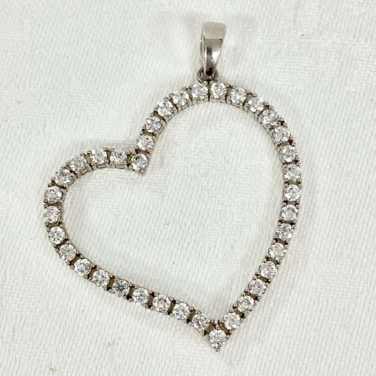 925 Silver Heart Pendant with Diamantés (s)