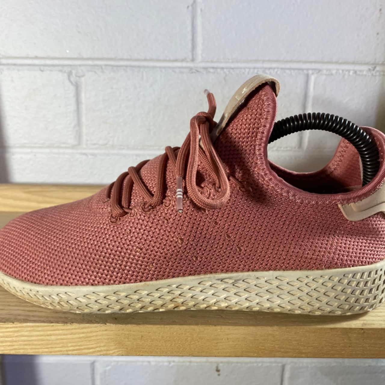 adidas Originals Pharrell x Tennis Hu Womens Sneakers Size 5/ 6.5 Beige ...