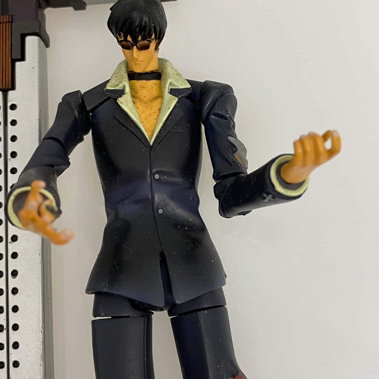TRIGUN The Planet Gun Smoke Kaiyodo Nicholas D Wolfwood Action Figure(s)