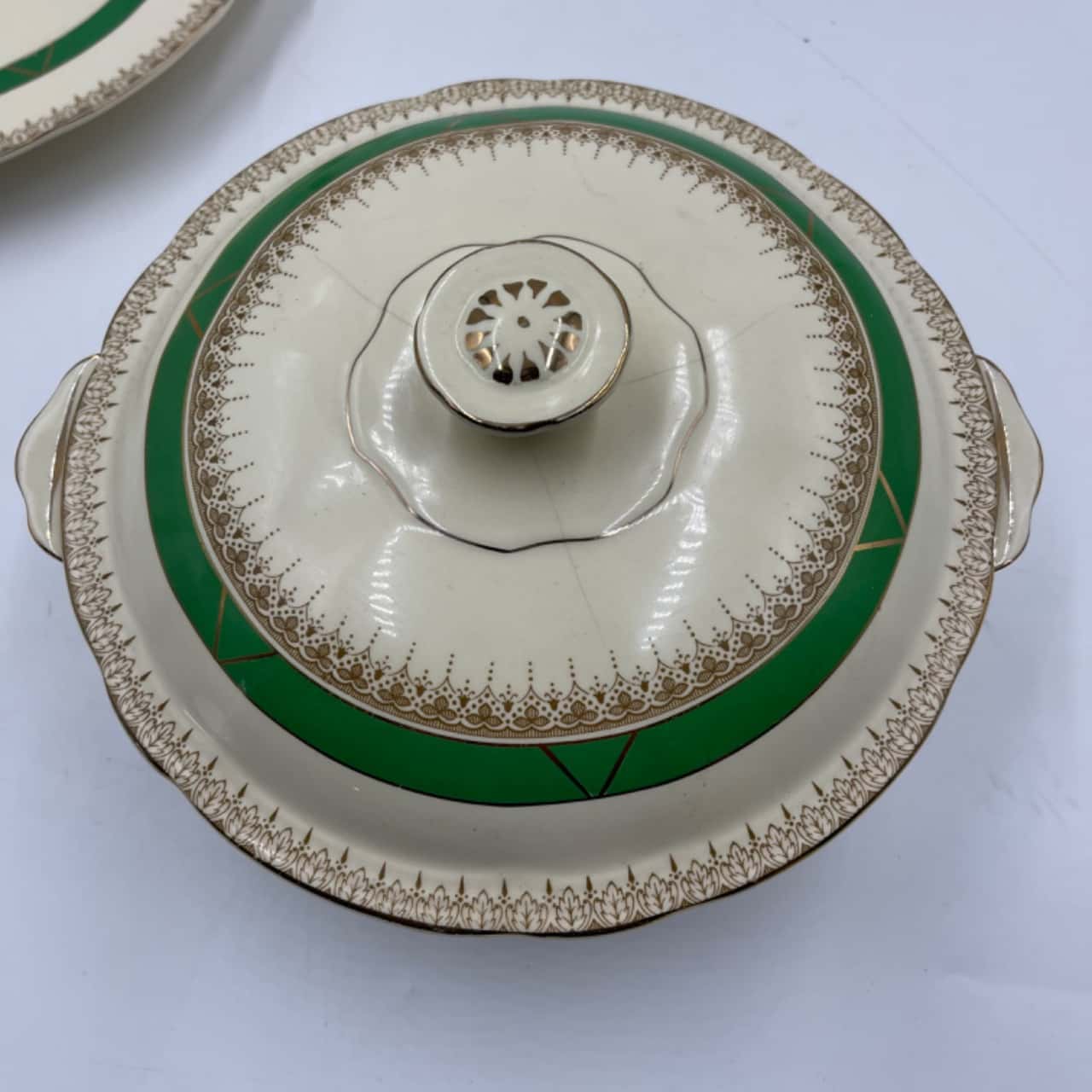 *Reduced* Vintage Green and Gold Alfred Meakin Marigold dinnerware ...