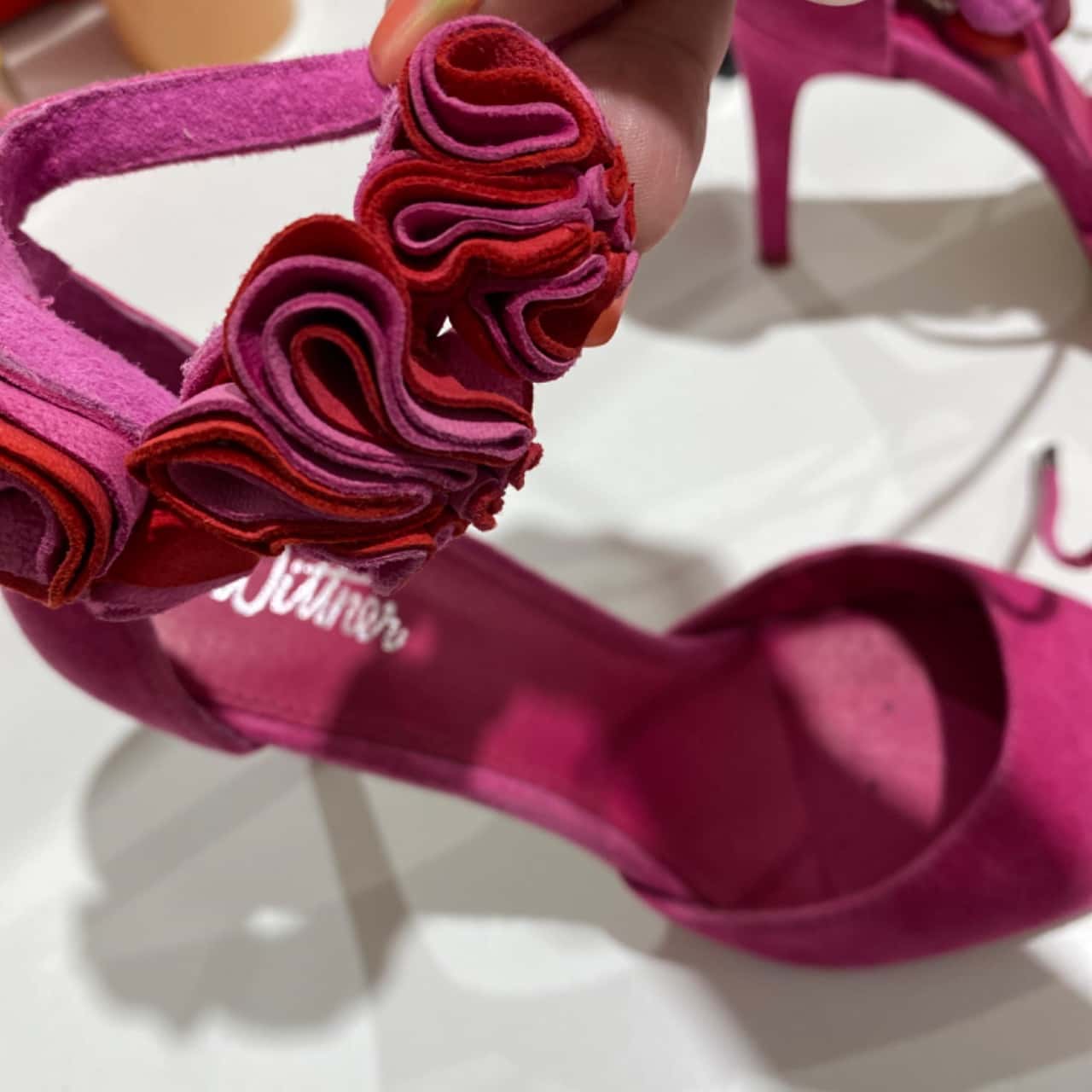 Wittner Womens pink shoes