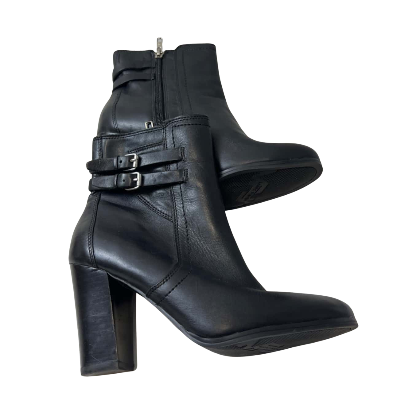 Marc Fisher Size 38 Black leather ankle boots
