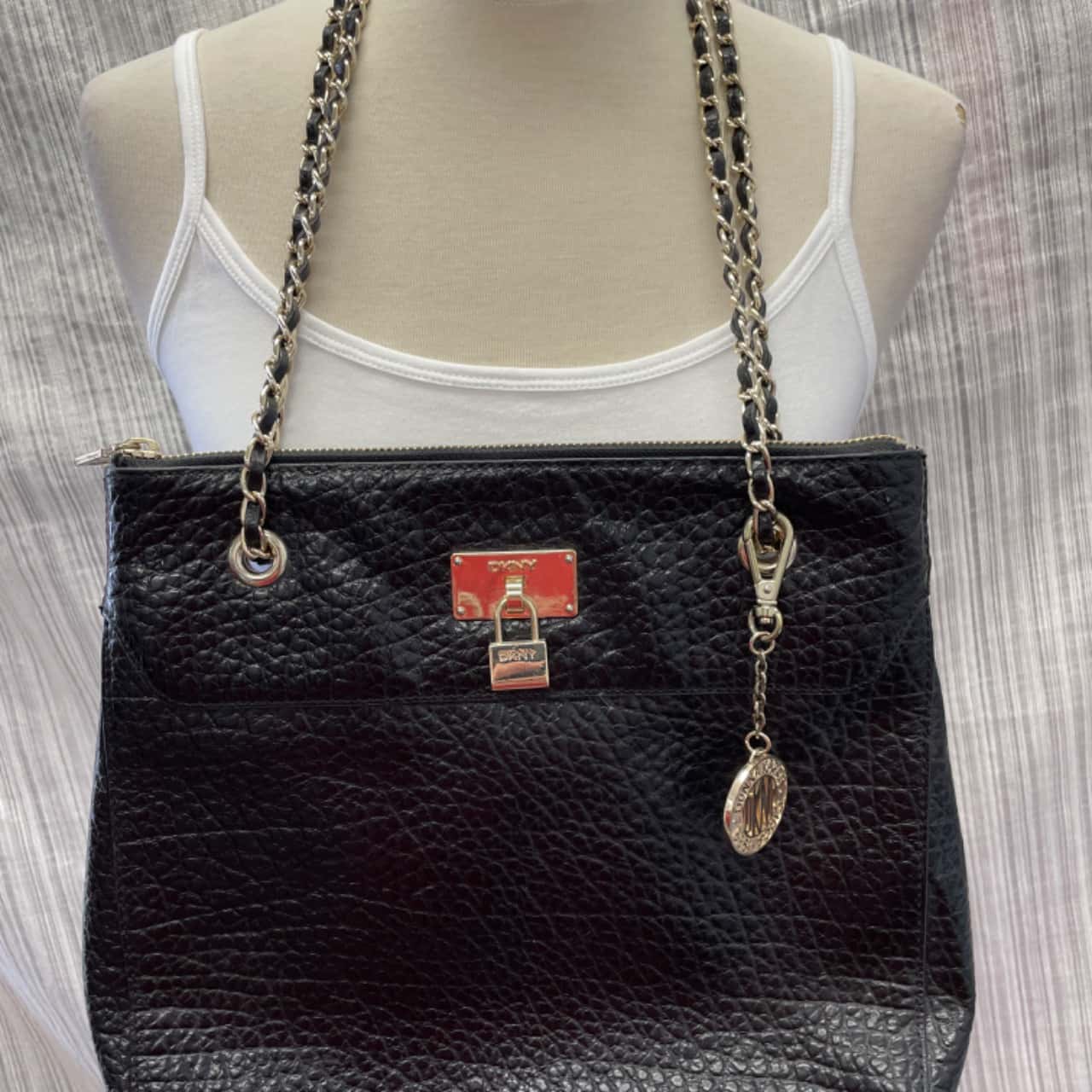 DKNY Women's Handbag Black