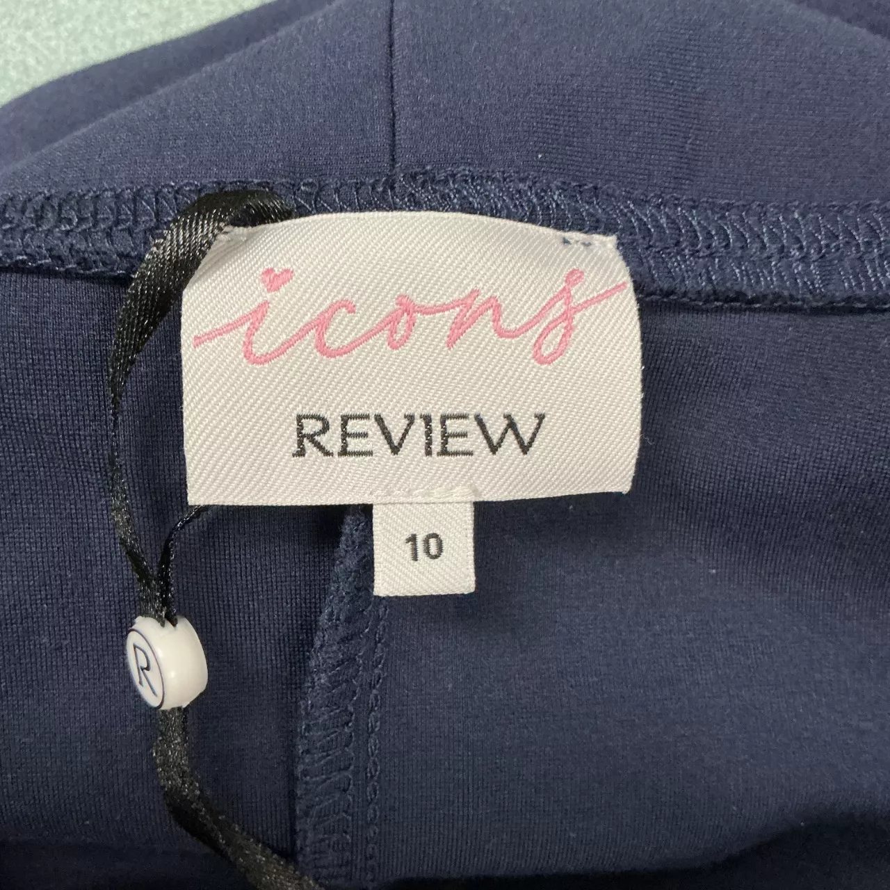 Review Womens Size 10 Midi Skirt Navy Blue - Used Very Good | Salvos Stores
