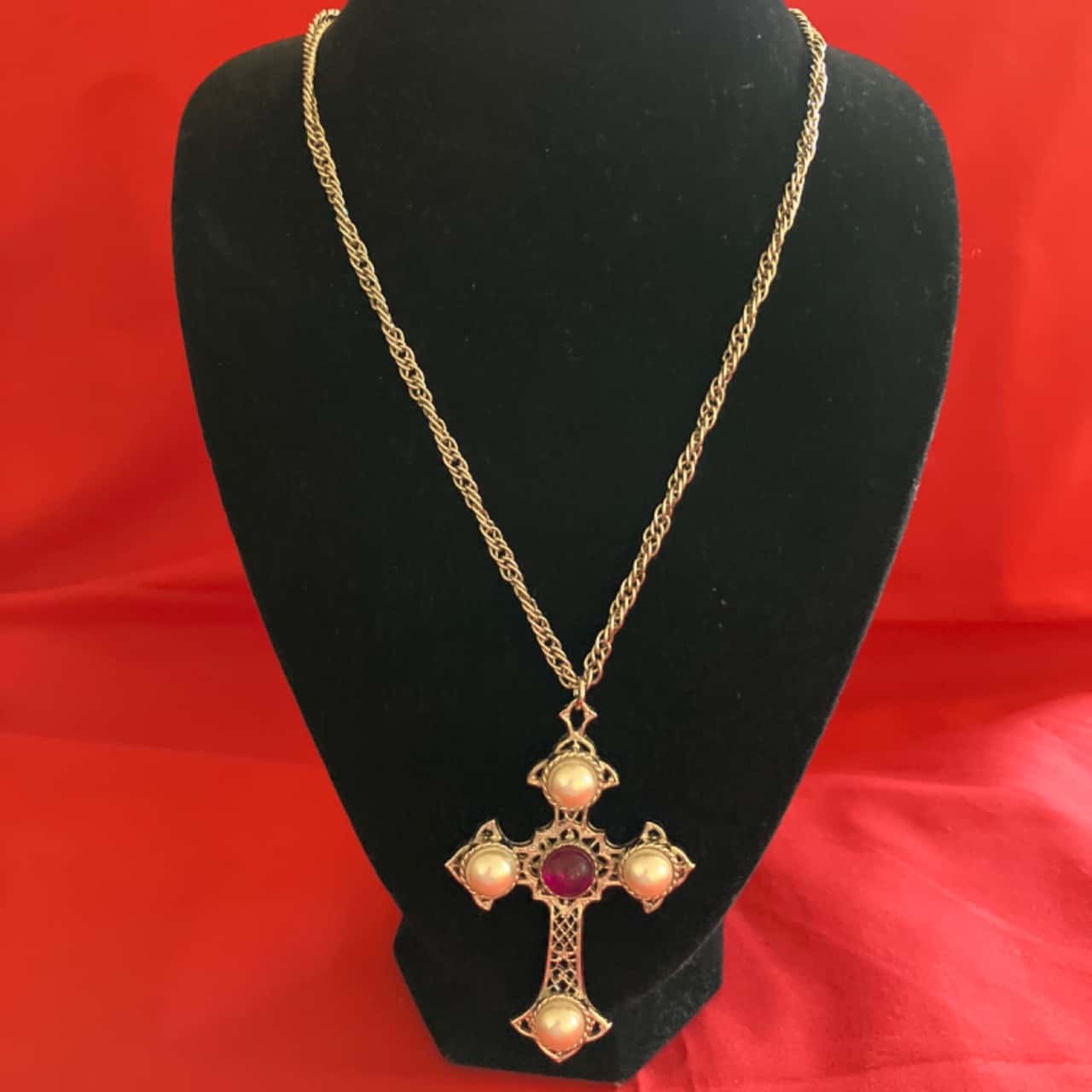 Sarah Coventry Women's Silver Tone Crusader Cross Necklace (s)