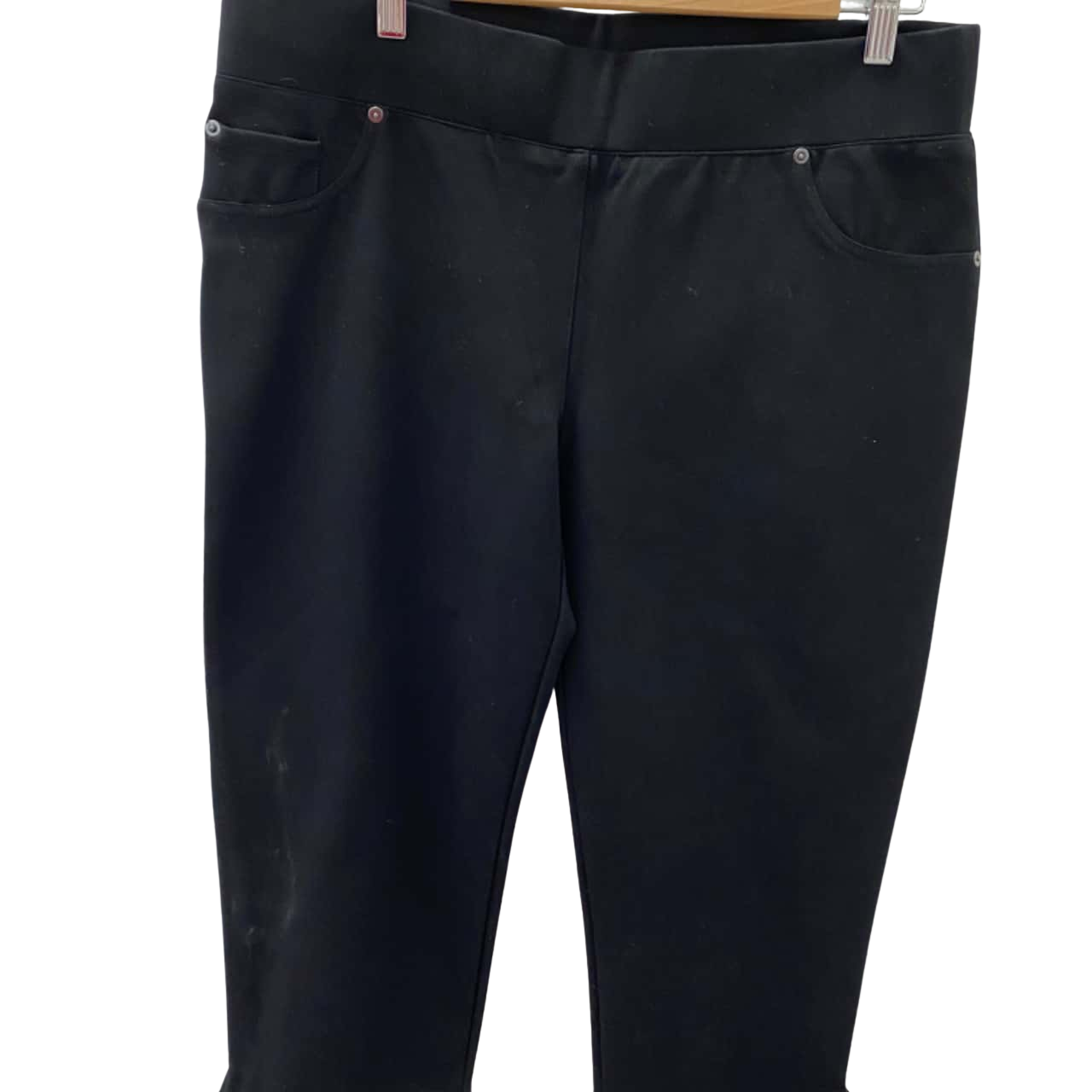 Noni B Womens Size XL Capris Black (s)