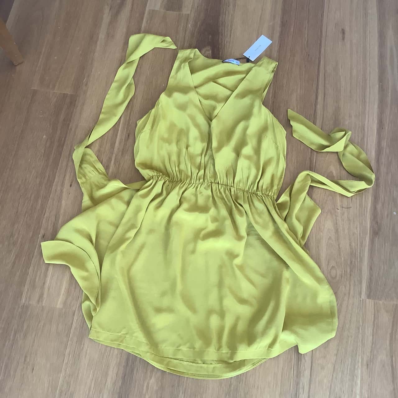 SUMMER SALE***BNWT**Sheike Bermuda Dress in Citrus. Size 16
