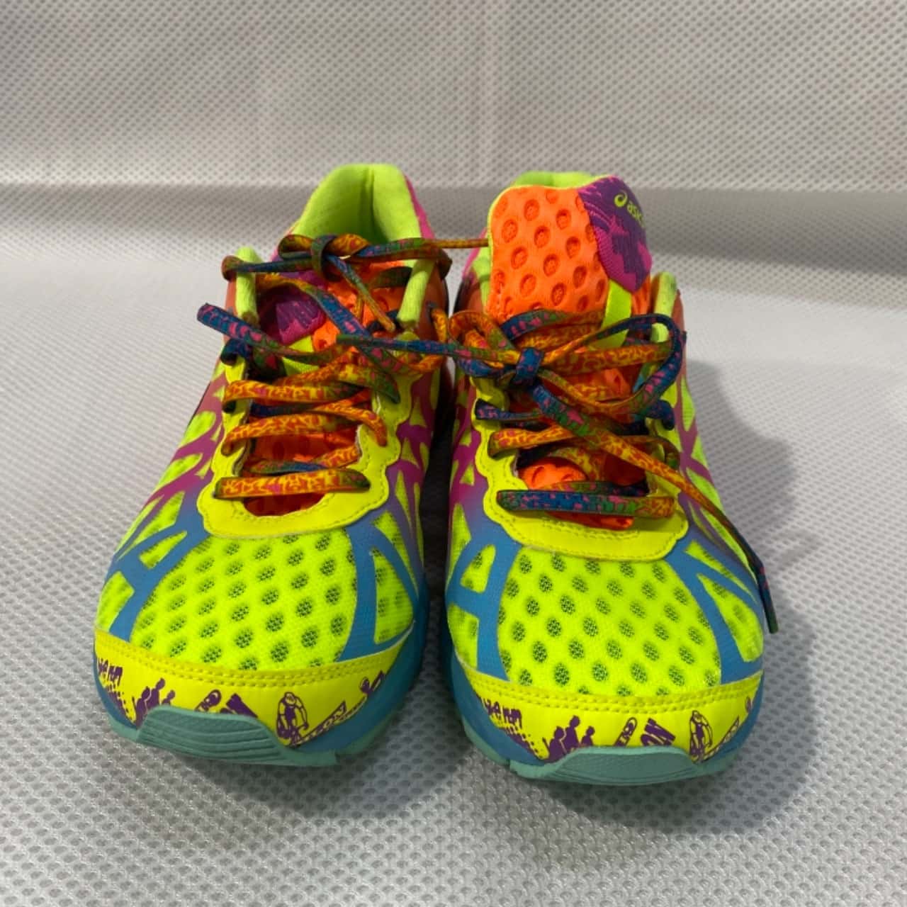Asics Womens Size US 7 Multicoloured (s)
