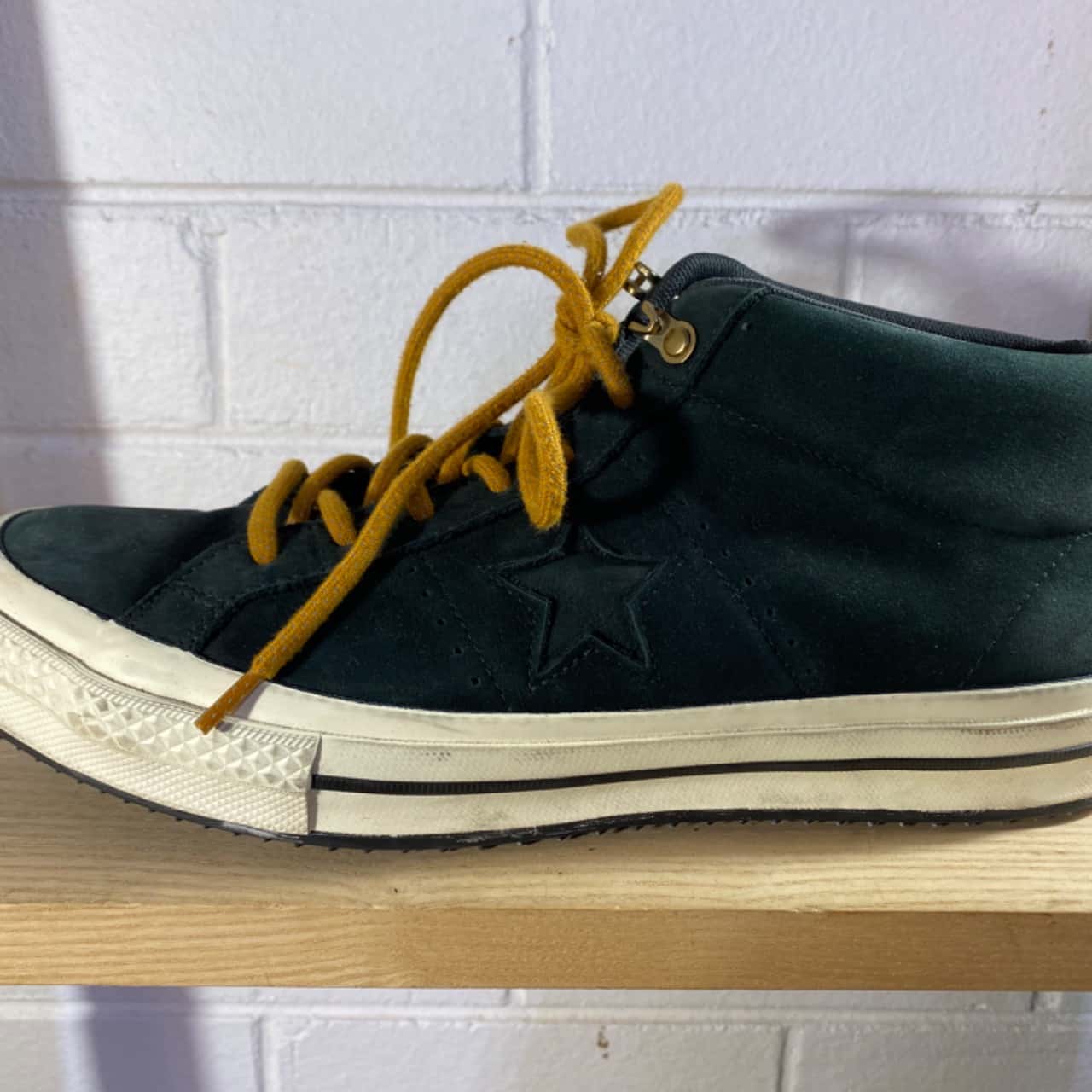 Converse Unisex Mid One Star Suede Sneakers Size 10 Black (s)