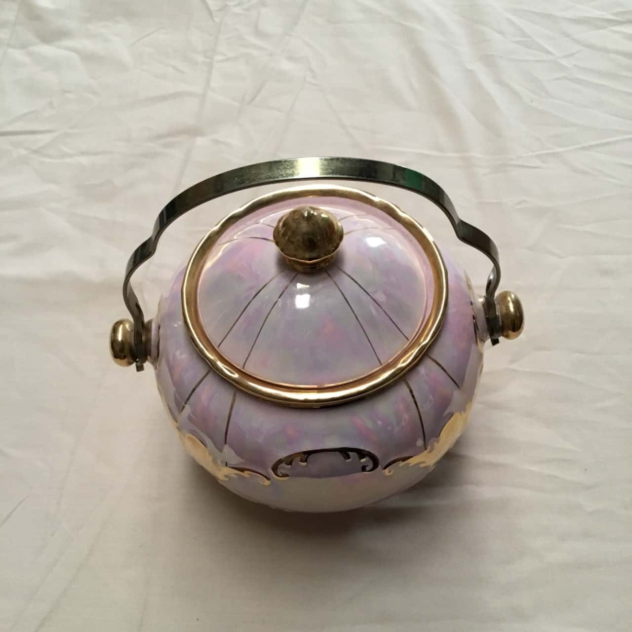 Vintage Sadler Pearlescent Ceramic Biscuit Barrel With Gold Toned Handle 2351 - Excellent ...