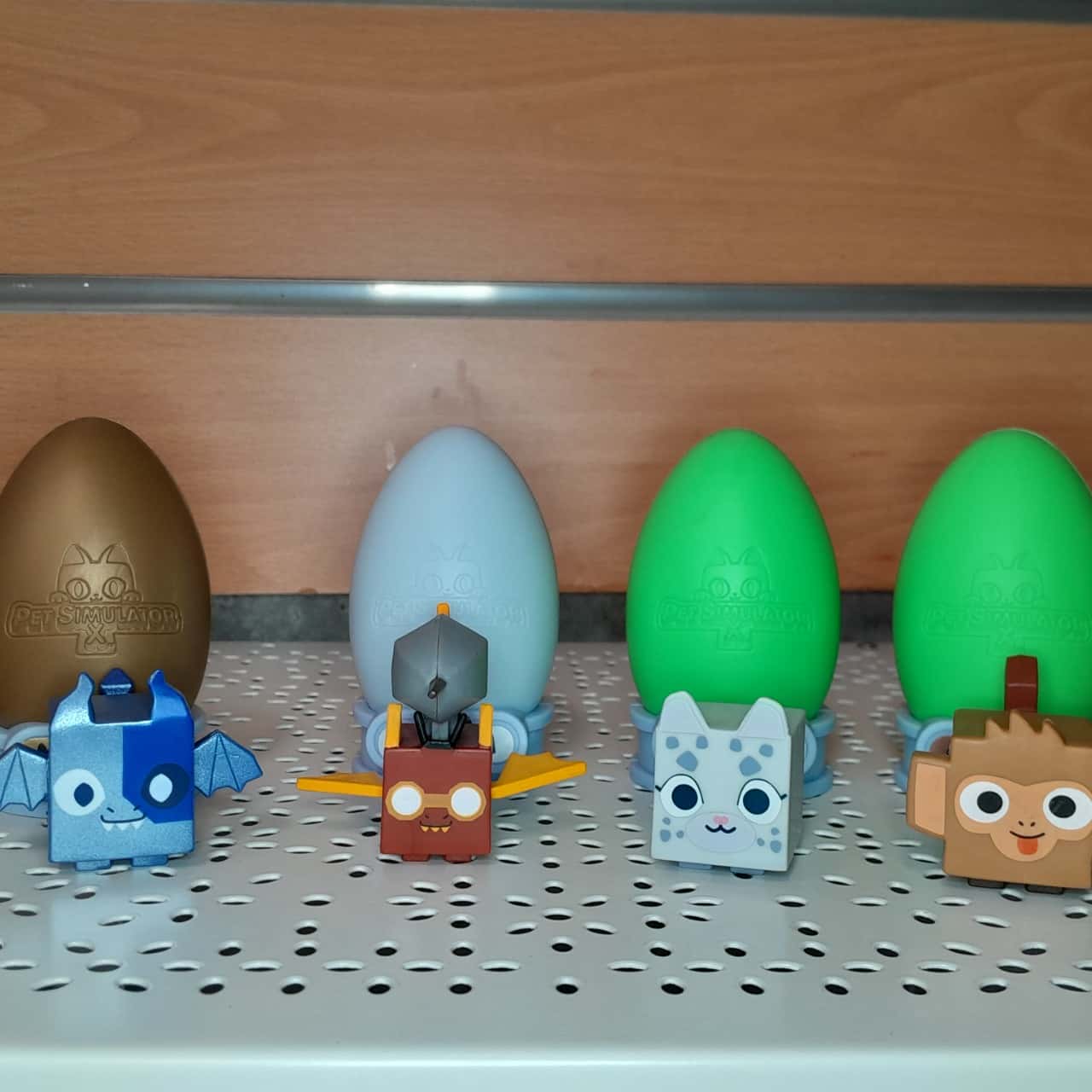 Roblox Pet Simulator X mystery figures