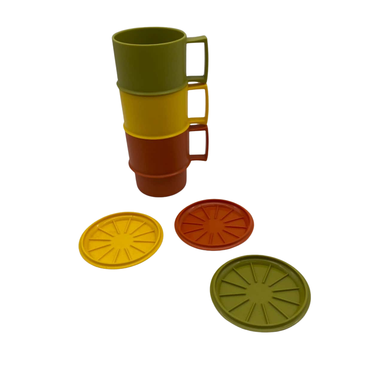 Vintage Tupperware 3x Stackable Mugs with Lids