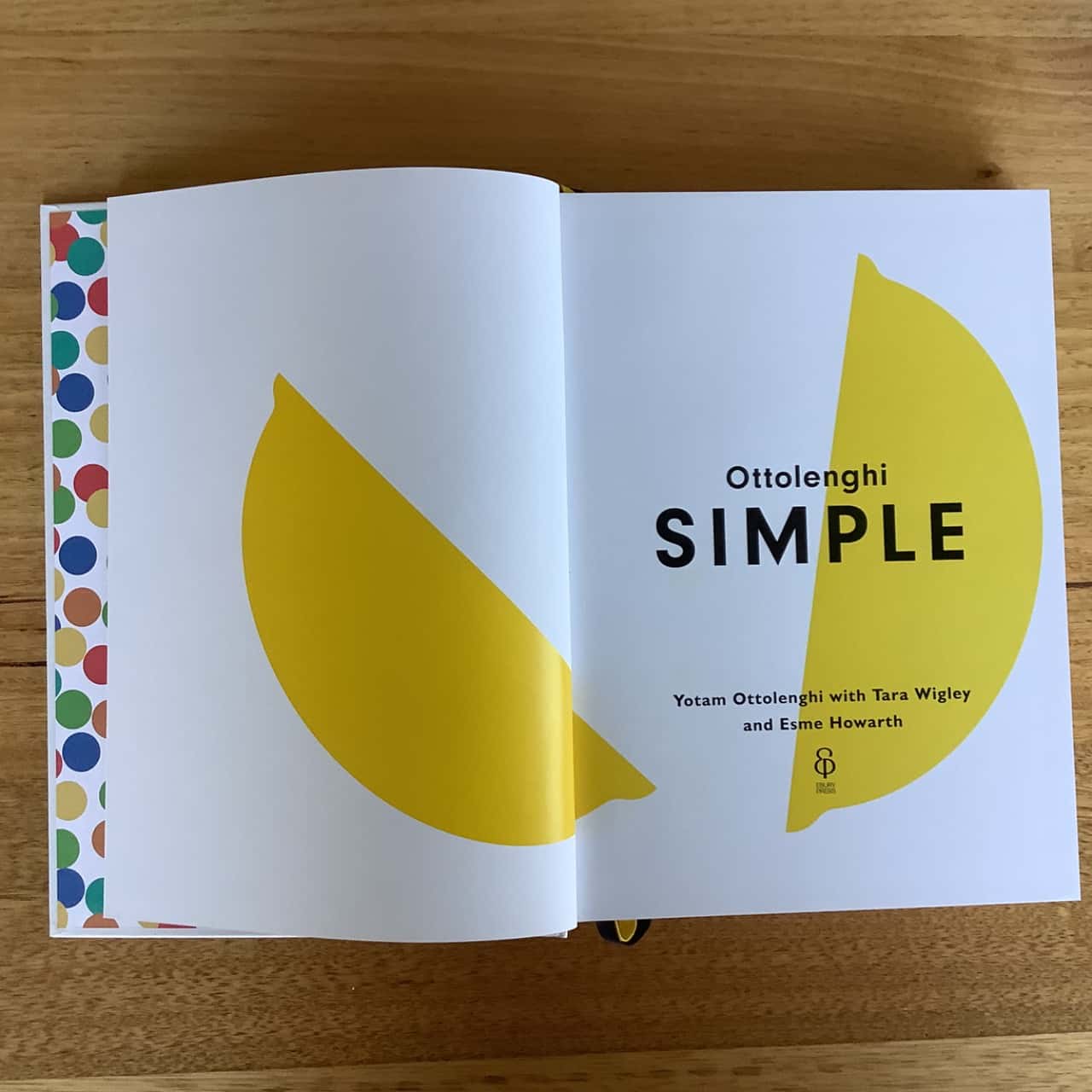 Ebury Press. Ottolenghi Cook Book Simple.(s)