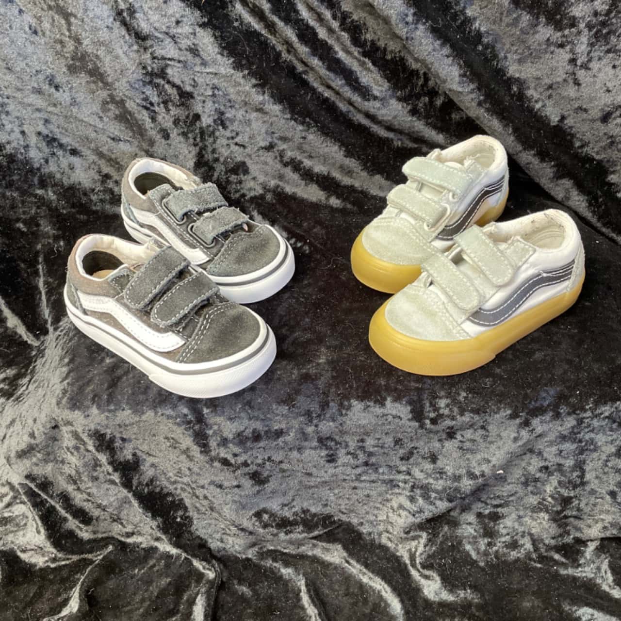 Vans Kids Size 5 Black / Blue / White sneakers