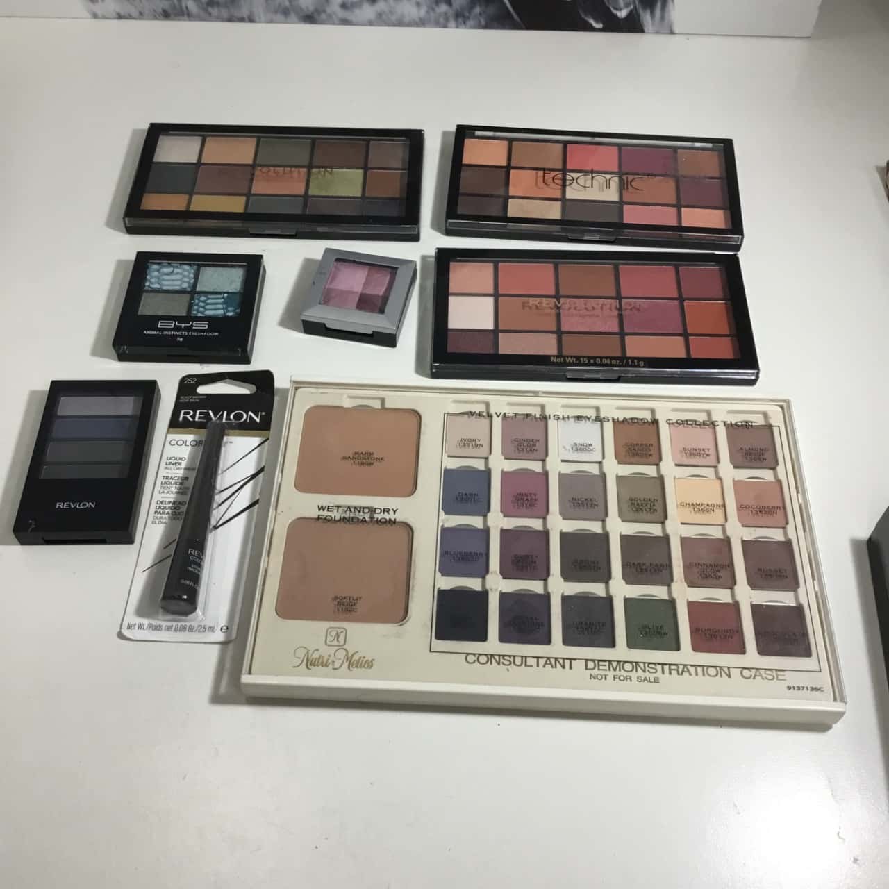 Bulk Lot Makeup(s)