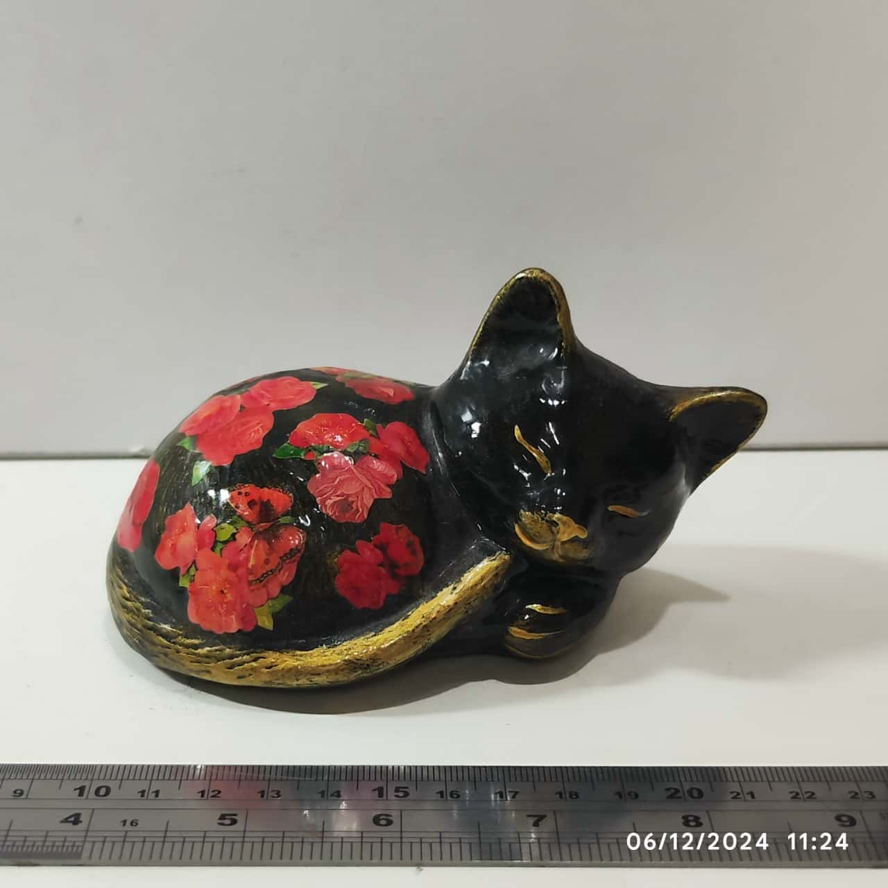 Ornamental Kitty Cat Hand Crafted