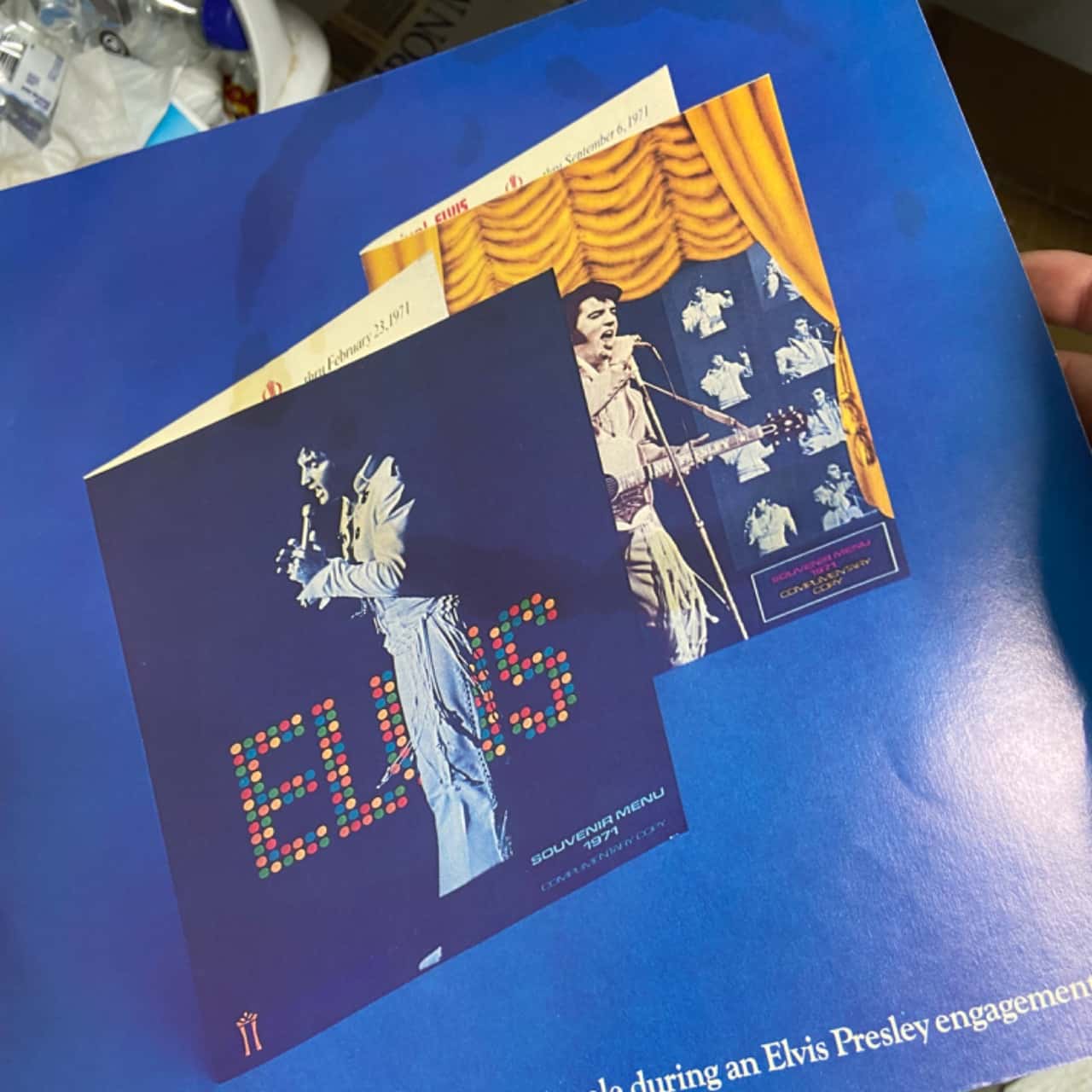 ELVIS A Legendary Performer Yesterdays Booklet and vinyl(s)