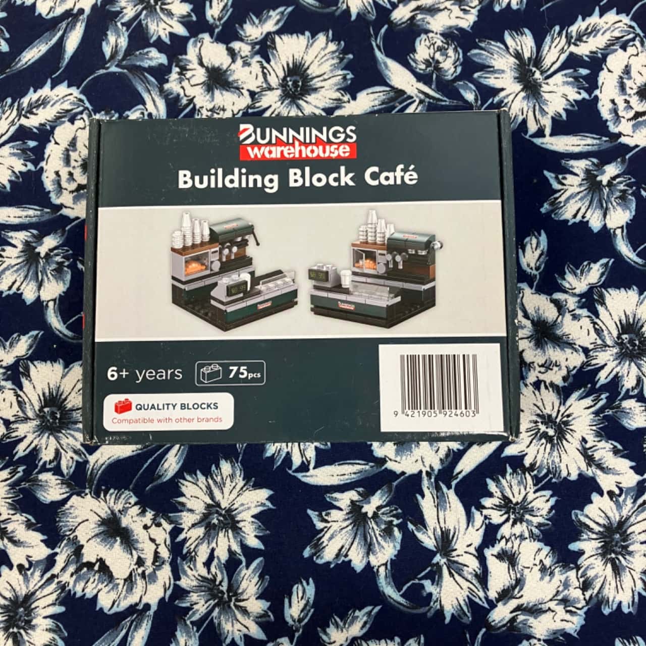 Bunnings Warehouse Building Block Cafe SEALED(s)