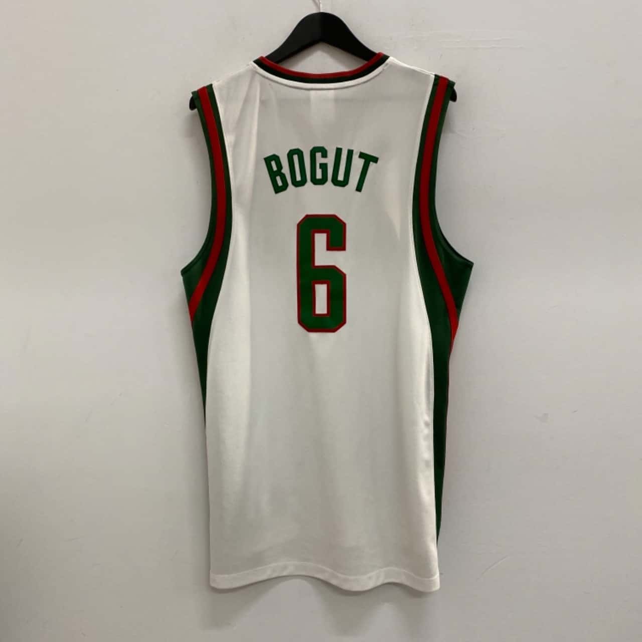 NBA Bucks Bogut Num 6 Jersey size M Adidas Unisex Green / White (s)
