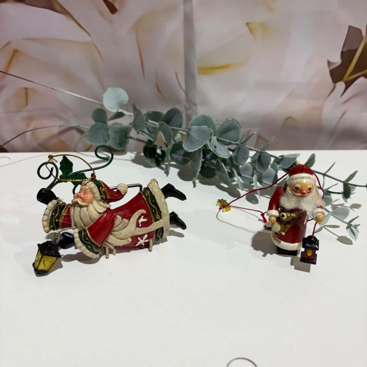 2 x Santa Carry Lanterns Xmas Christmas Tree Decorations Vintage ...