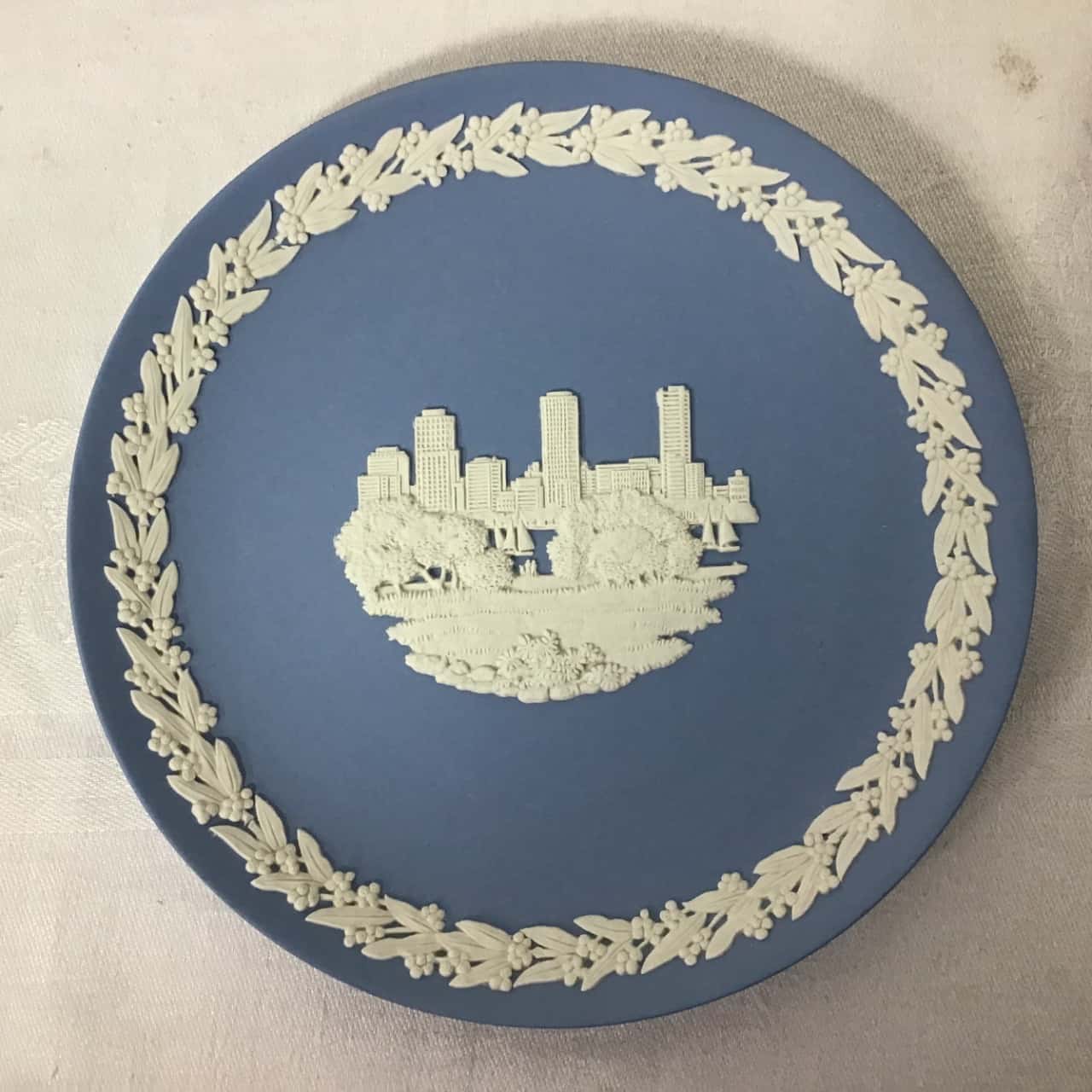 *REDUCED* Vintage Wedgwood Jasperware Blue / White Australian Capital ...