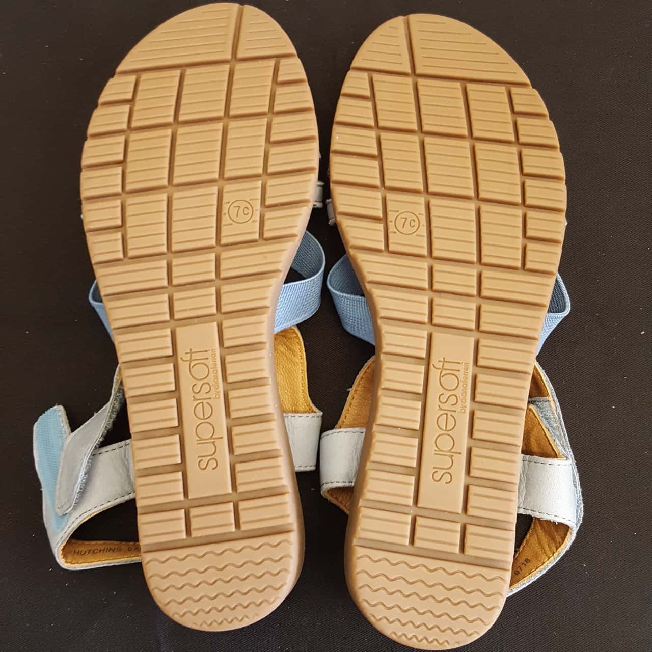 Diana Ferrari Blue Super soft Sandals Women's size 7