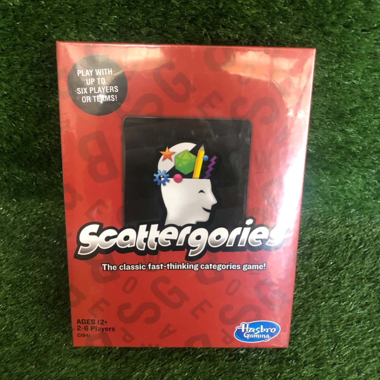 Scattergories - Fast Thinking Categories Game (New)(s)