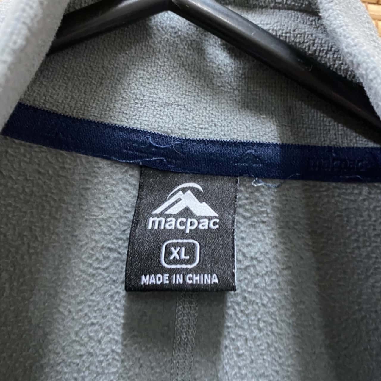 Macpac EUC Mens Size XL Polartec Fleece / Front Zipper Grey (s)