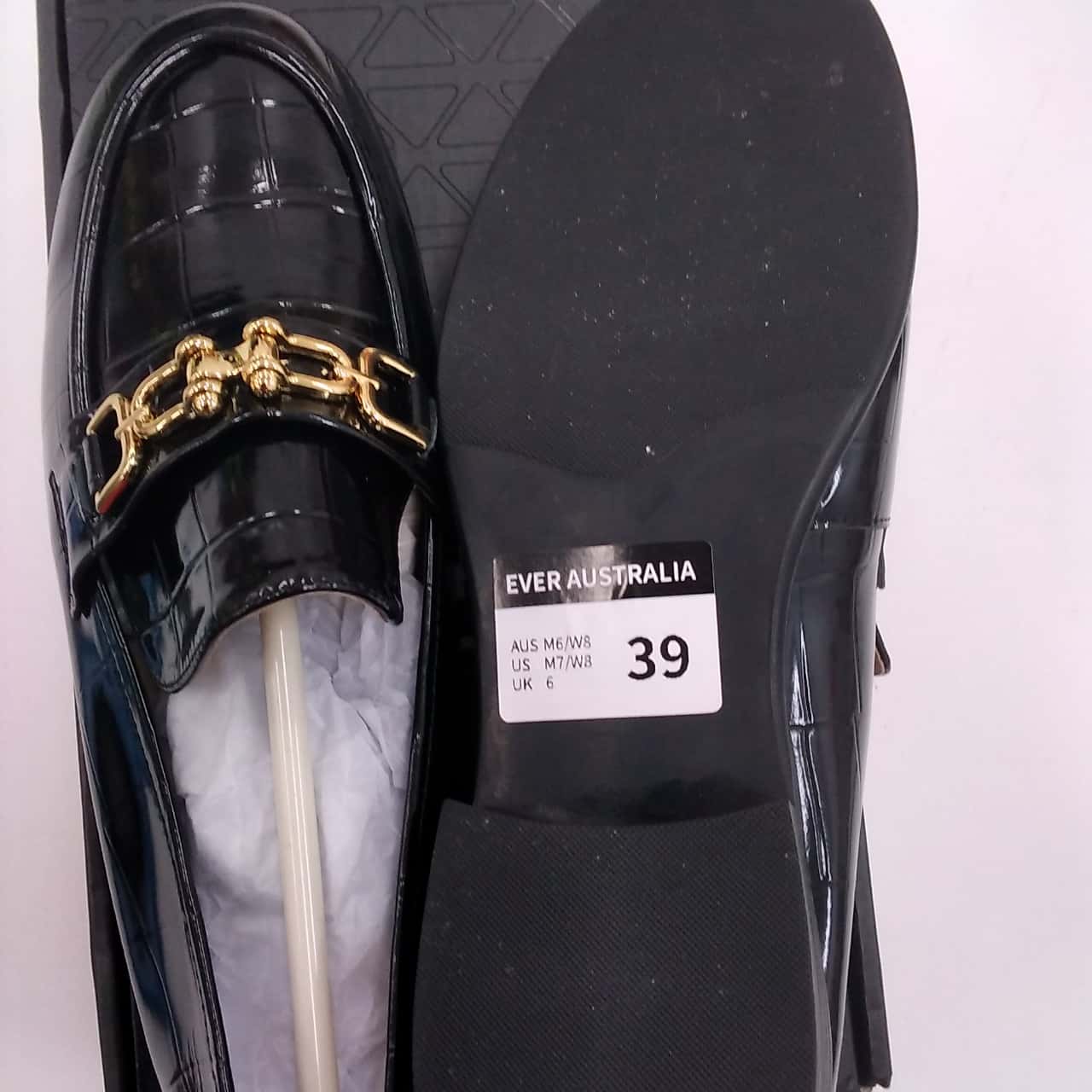 Everau Womens Size 8 Black / Gold (1043)(s)