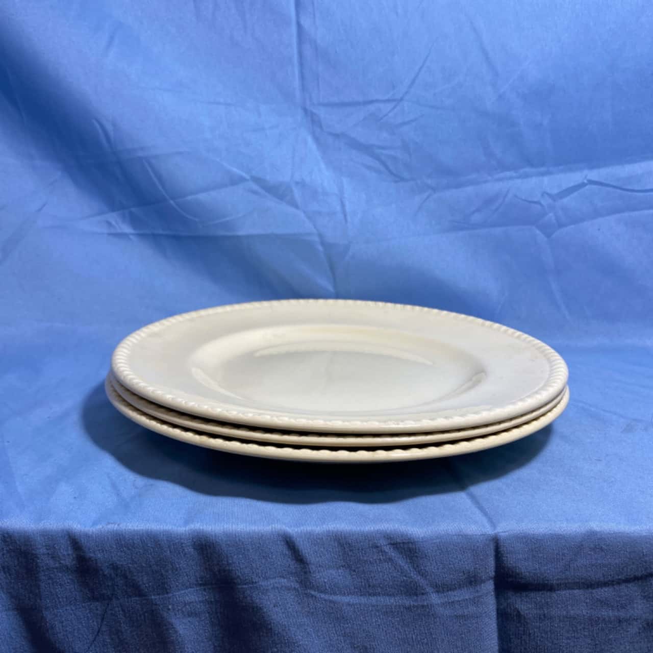Beige plates